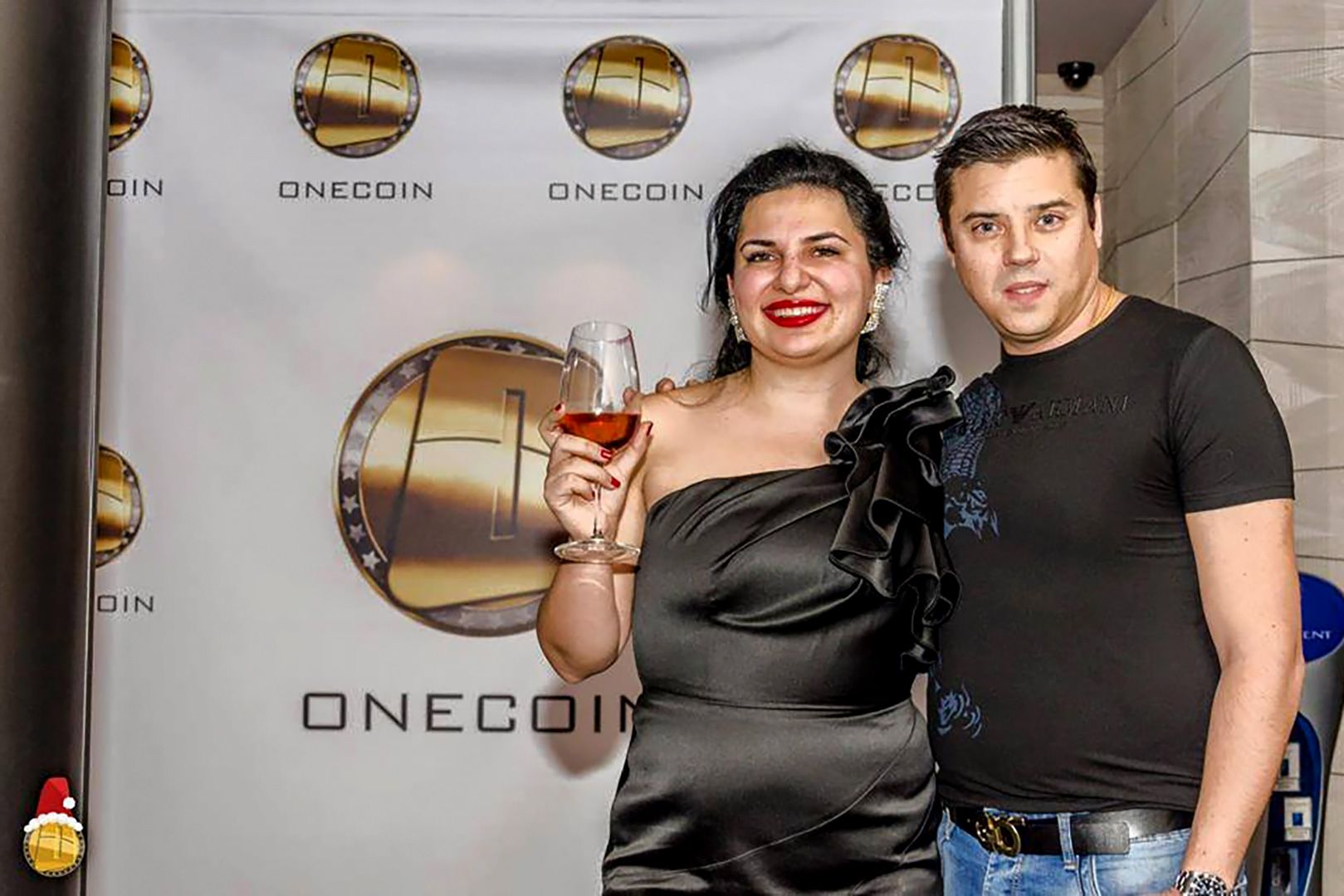 Co-Founder of OneCoin Pyramid Scheme Pleads Guilty; ‘CryptoQueen’ Still ...