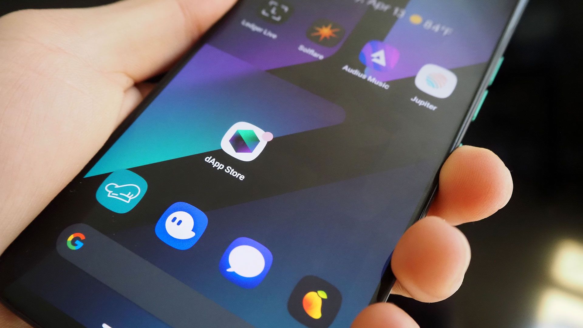 Solana's Second Phone Crosses 100,000 Presales, Securing $45M for ...