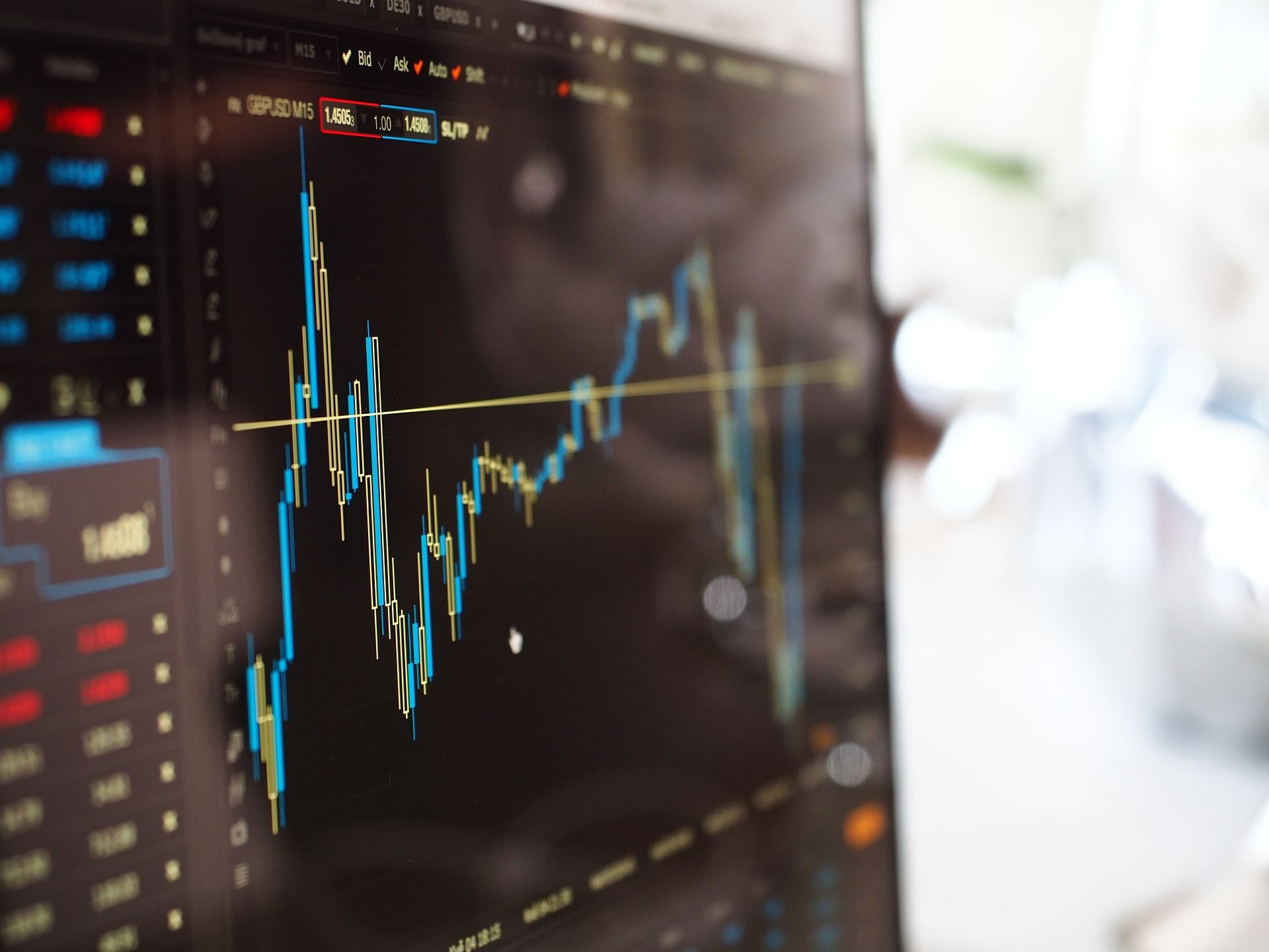 NFT Marketplace Blur's Token Reaches $500M Trading Volume After Airdrop