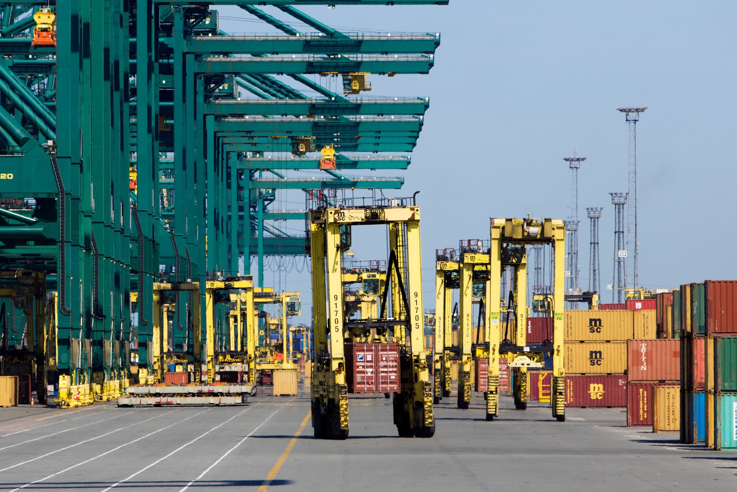 Europe's Second Largest Port Launches Blockchain Logistics Pilot
