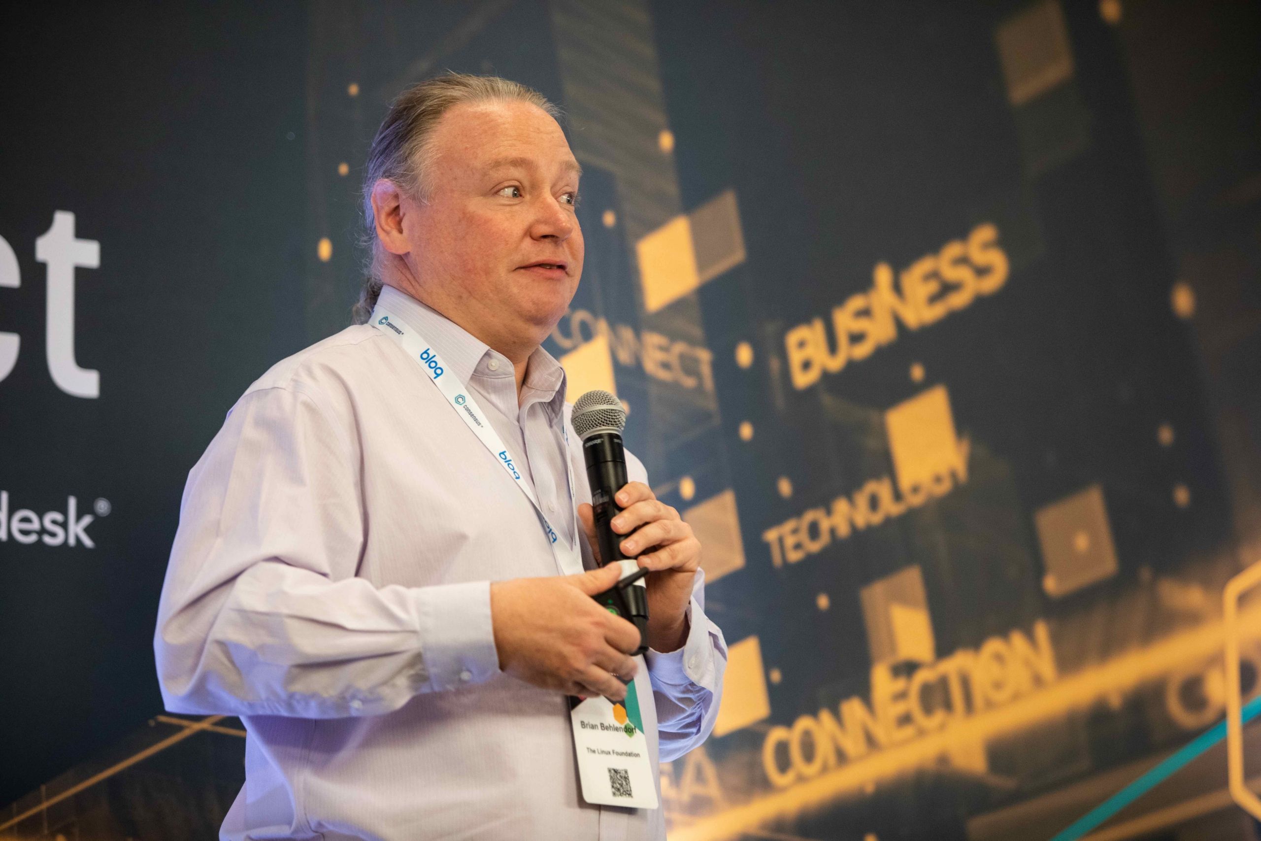 IBM Employees Now Hold 6 of 11 Seats on Hyperledger Steering Committee