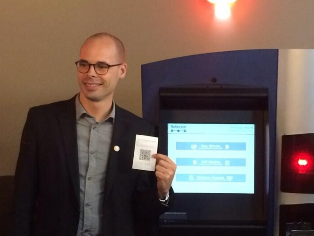 Robocoin launches bitcoin ATM in Vancouver
