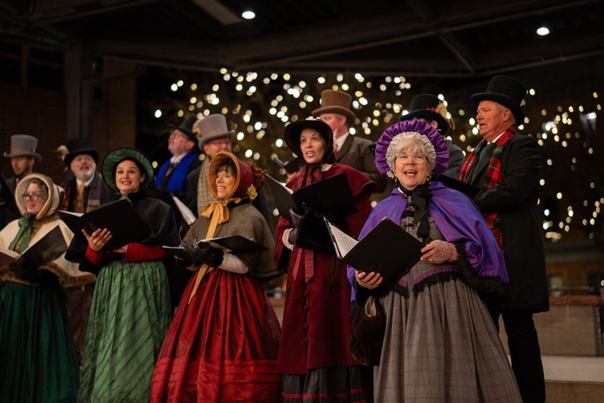 About the Dickens Carolers