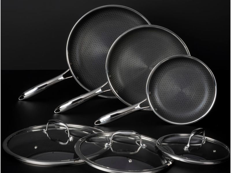 HexClad does what your other pans can’t. | Hexclad Cookware