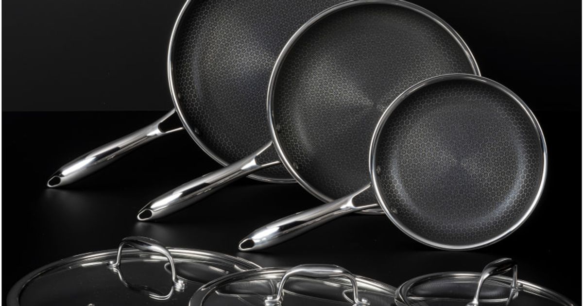 HexClad does what your other pans can’t. | Hexclad Cookware