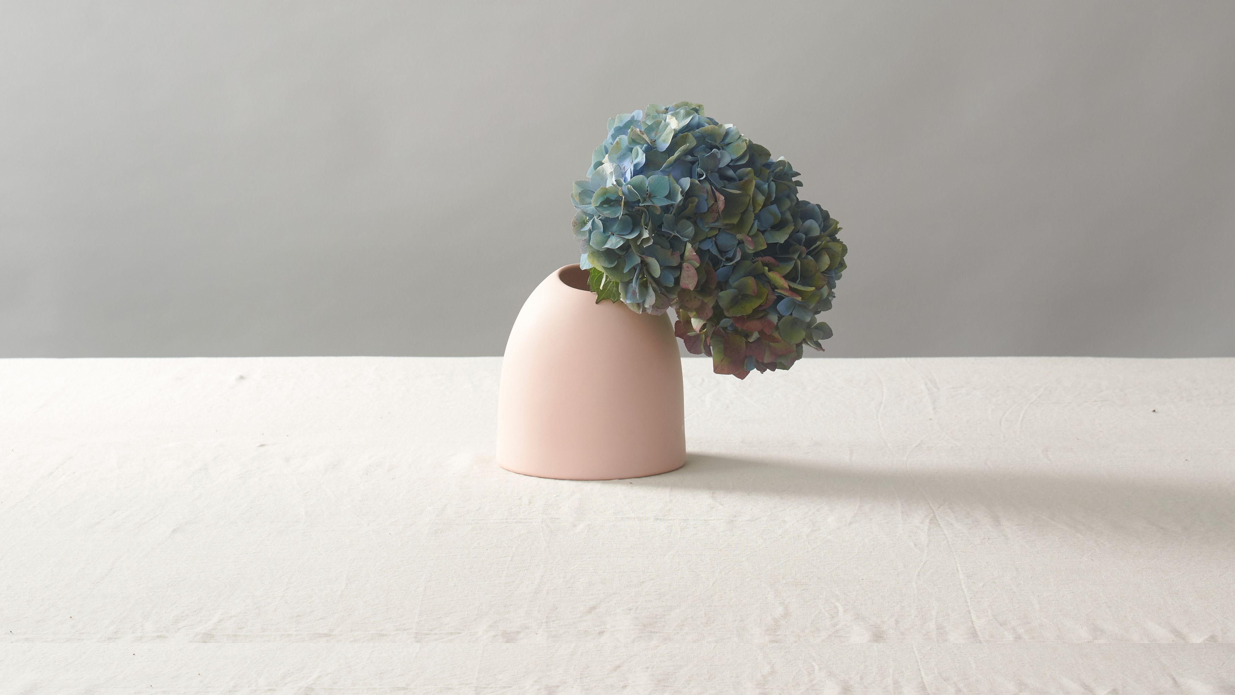 Ceramic Vases | Handmade Australia | Mud Australia I Hive Vase Medium