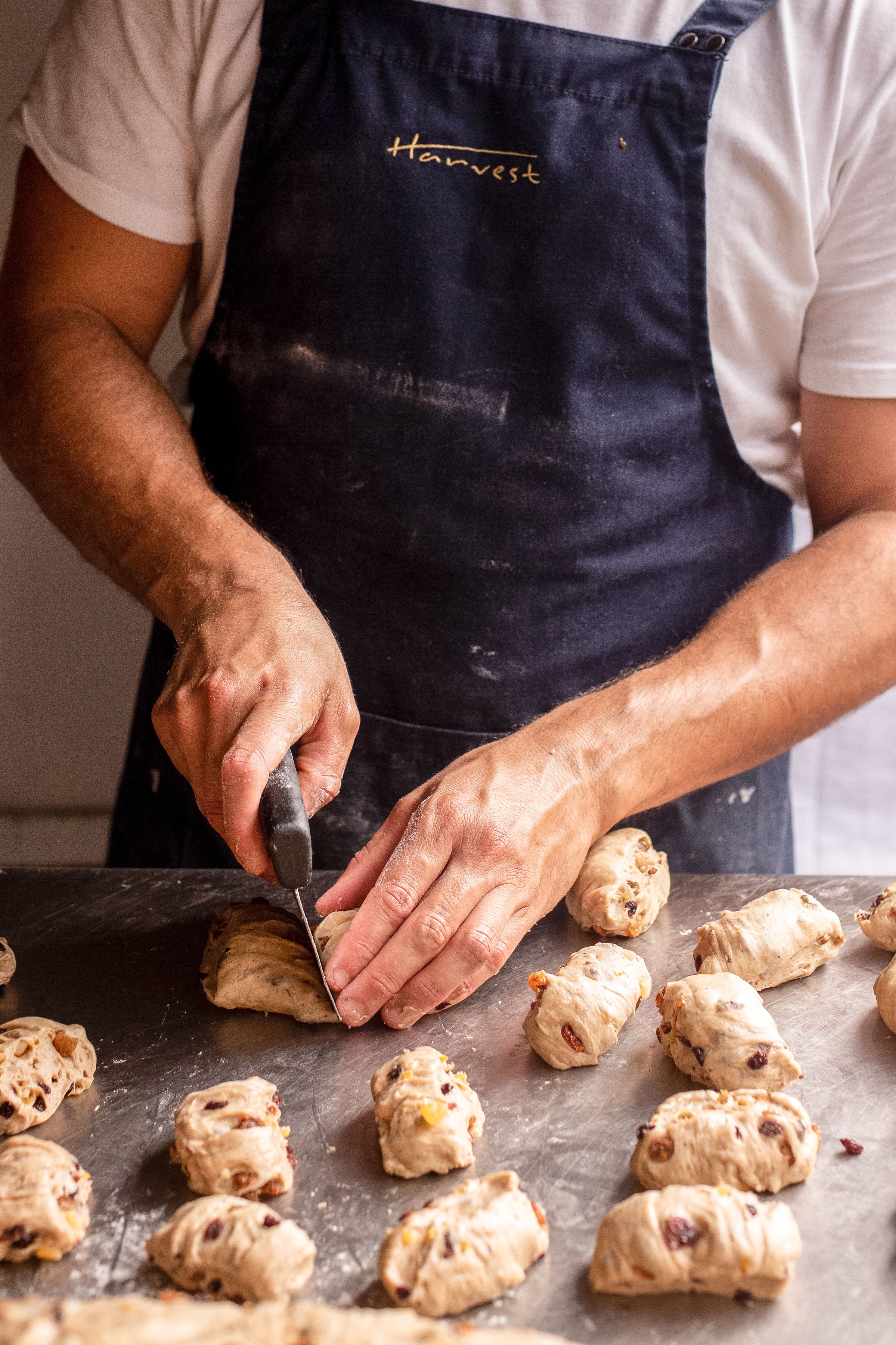 Mud Australia Recipes | Harvest Newrybar's Hot Cross Buns