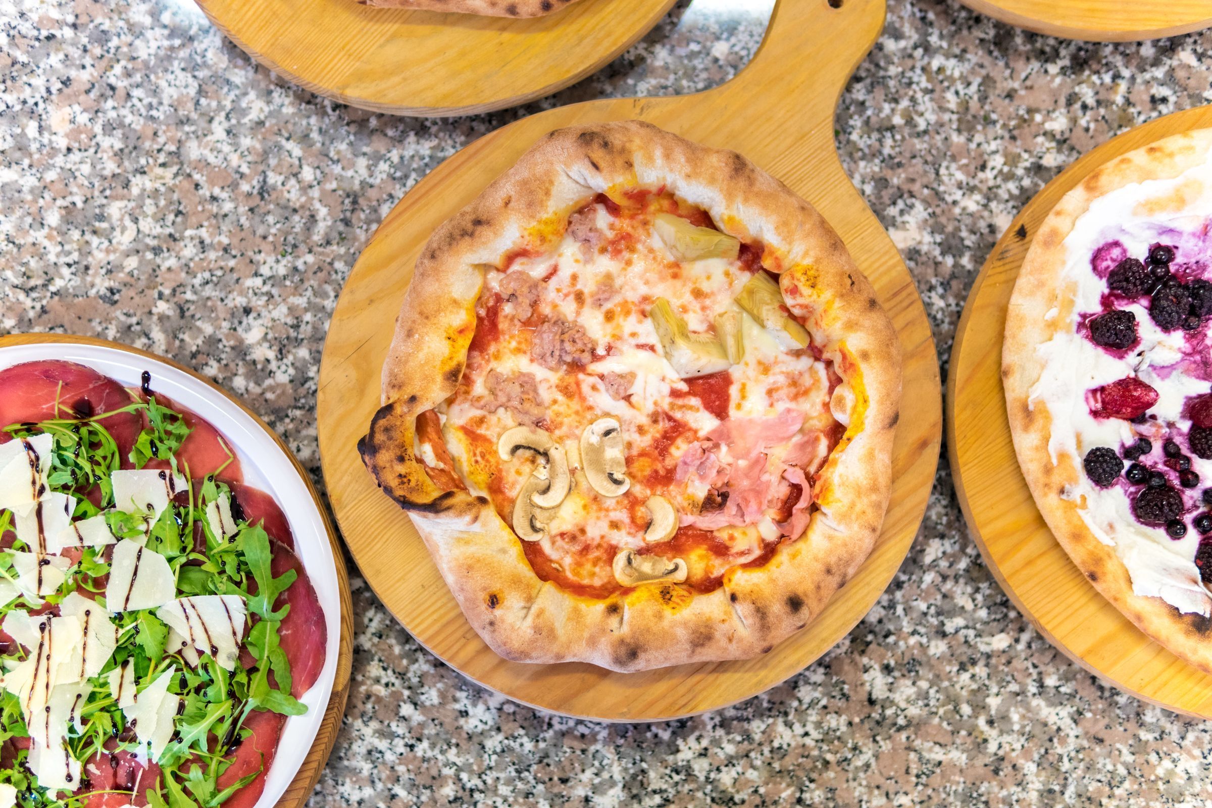 Pizza Delivery And Takeaway in Bergen op Zoom | Order from Takeaway.com