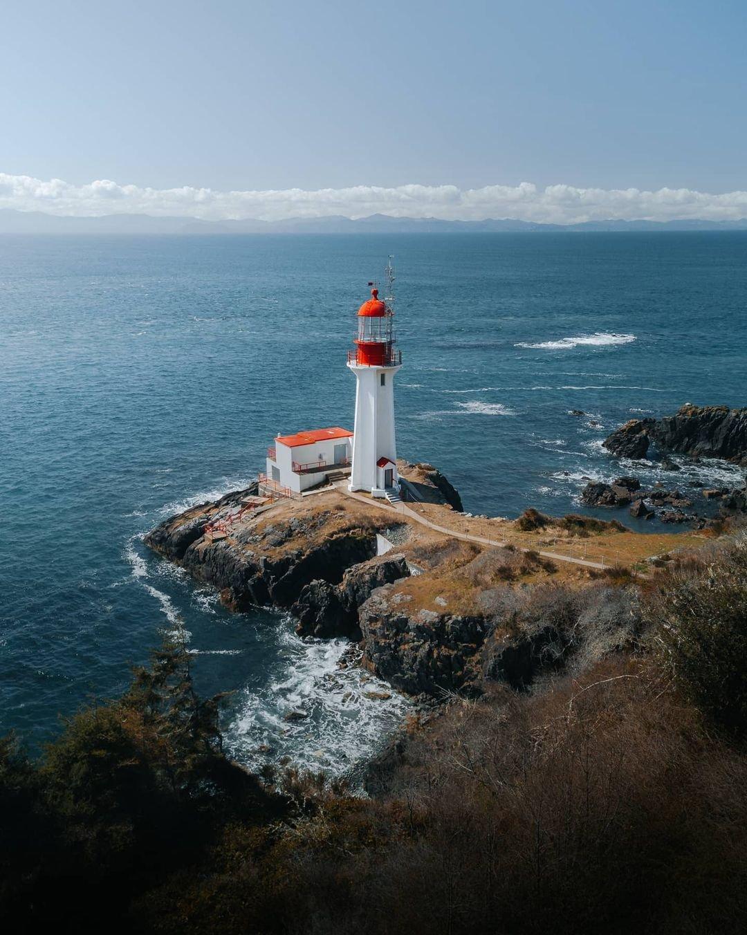 Canada Is Home To More Than 750 Lighthouses - Here Are Five Of Them ...