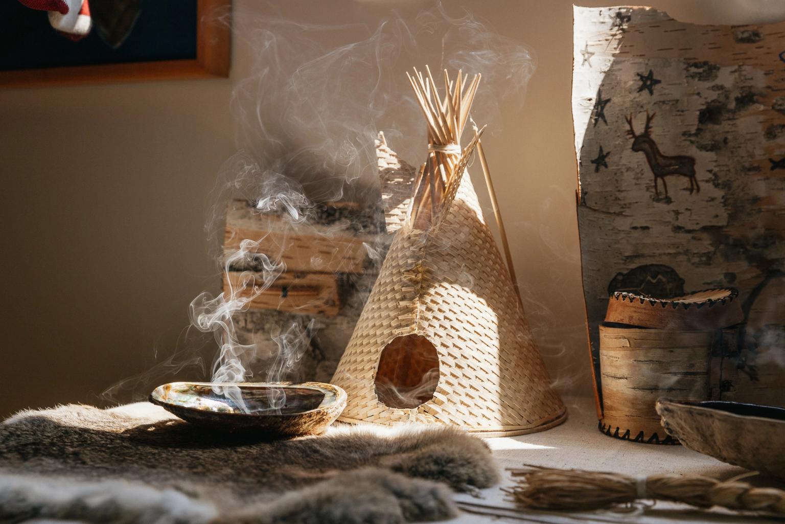 Discovering Mi'kma'ki: Indigenous Culture, Land, and Tradition in New ...