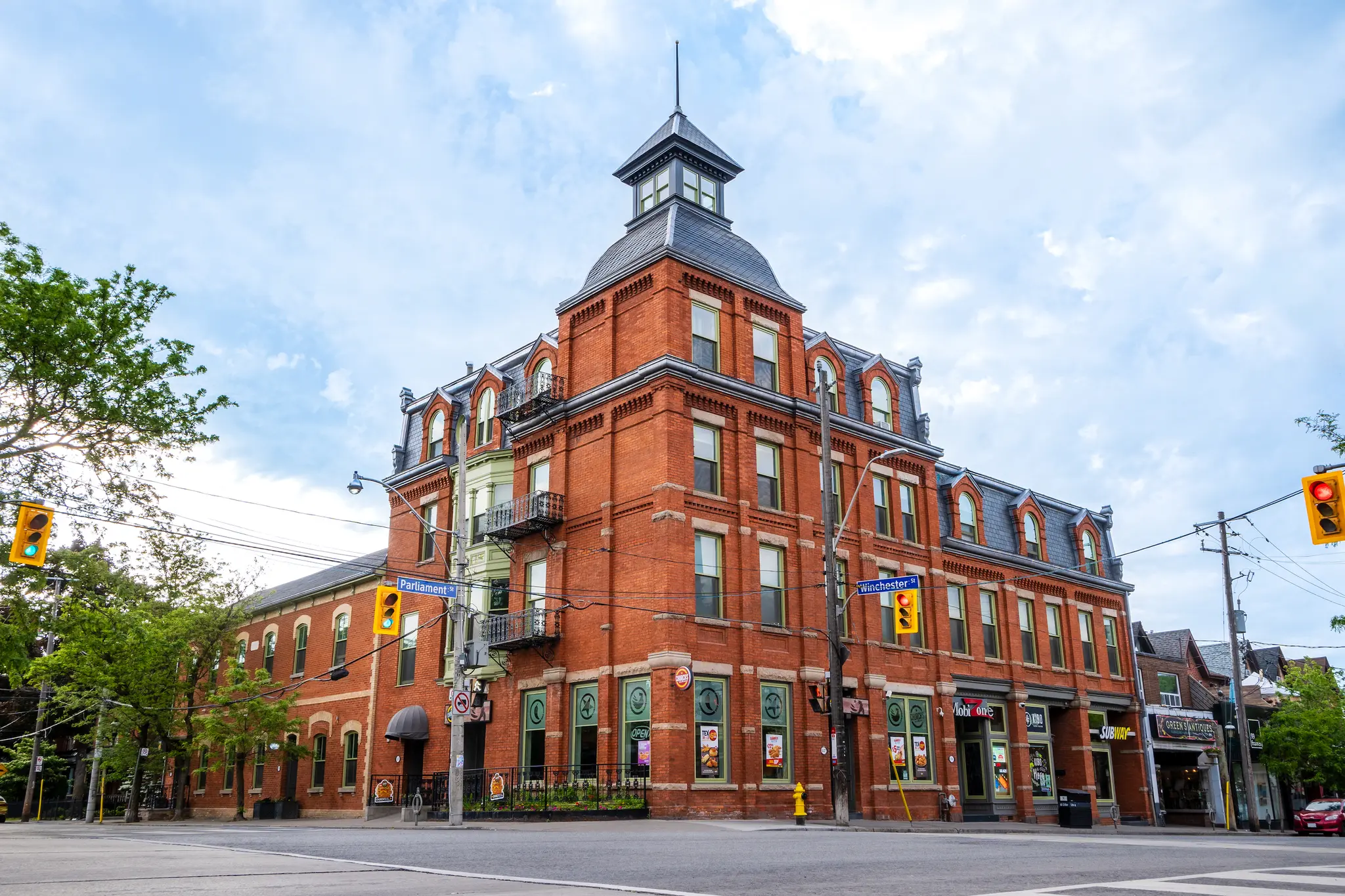 A Walking Tour Through One of Toronto's Most Unique Neighbourhoods ...