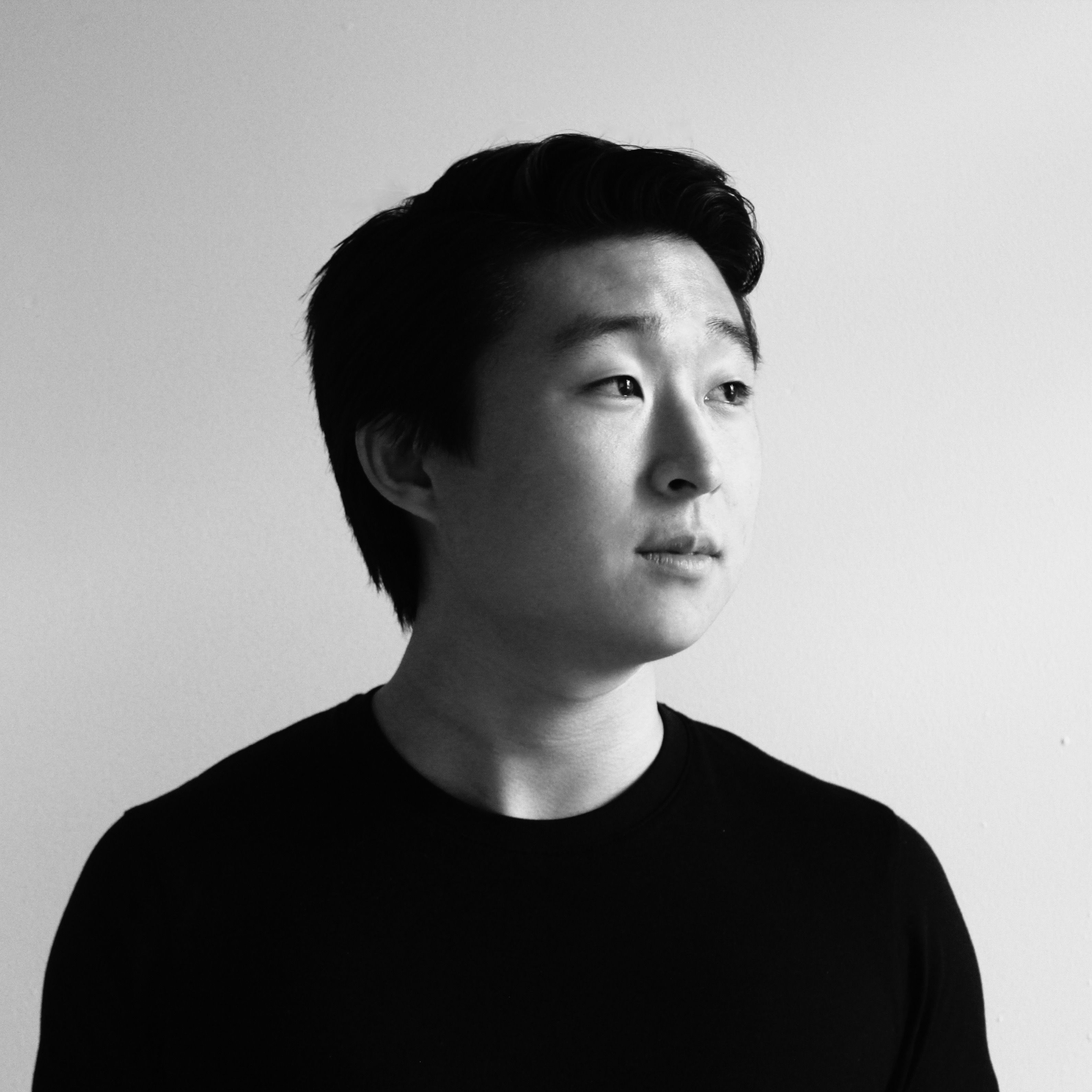 Jonathan Bach | Moment