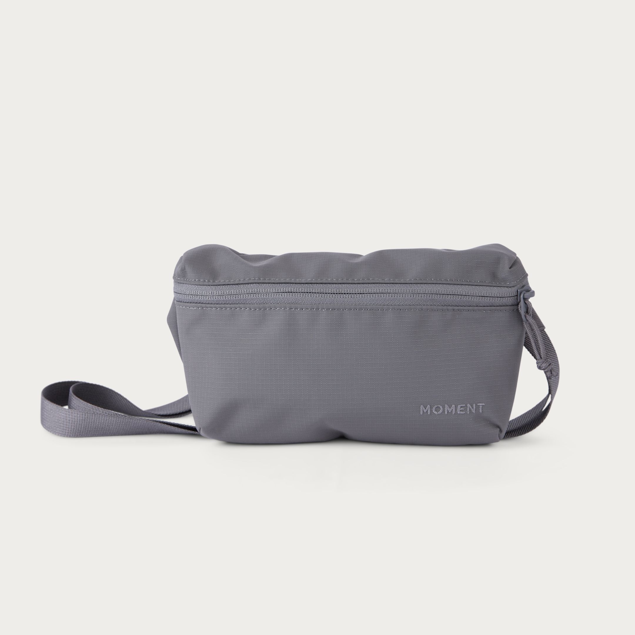 Moment Everything Sling 1L - Gray | Moment