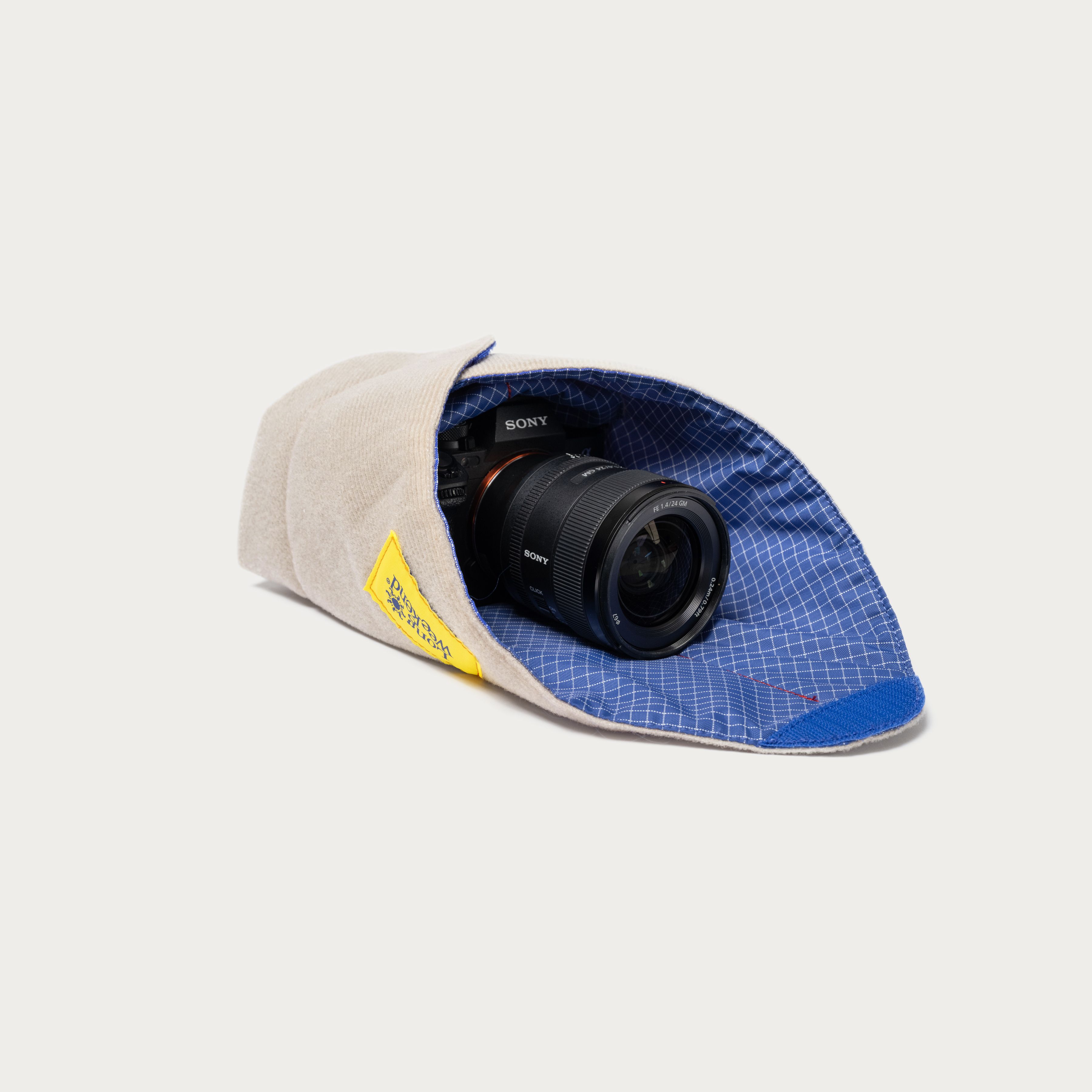 Long Weekend Padded Camera Wraps - Moment | Moment