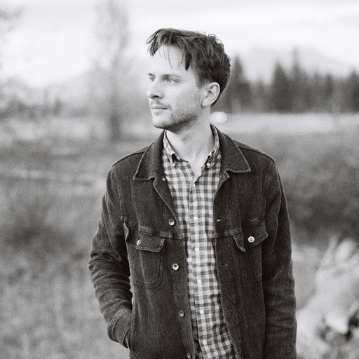 Andrew Stoner | Moment