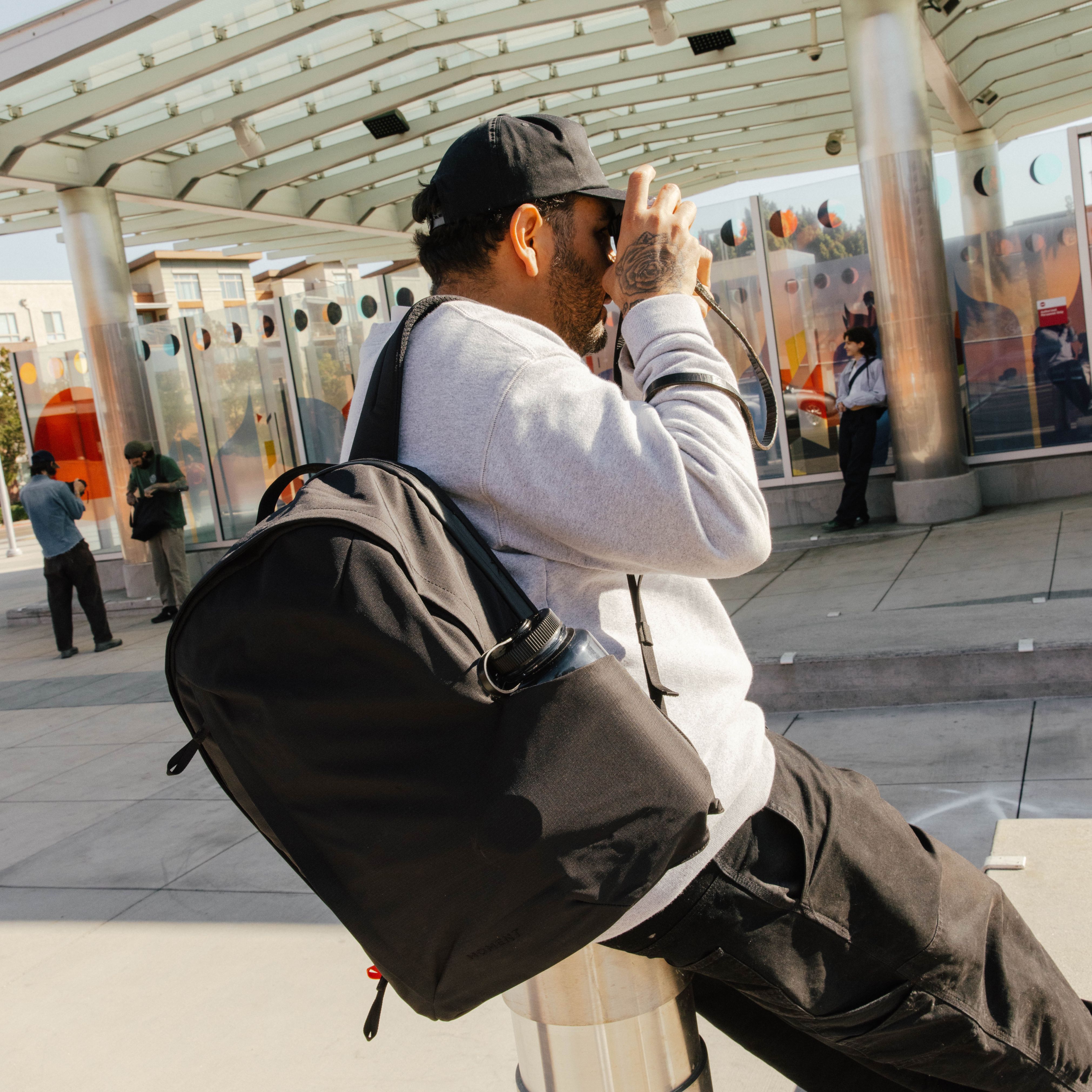 10 Everyday Carry Essentials To Go Places & Capture Moments | Moment