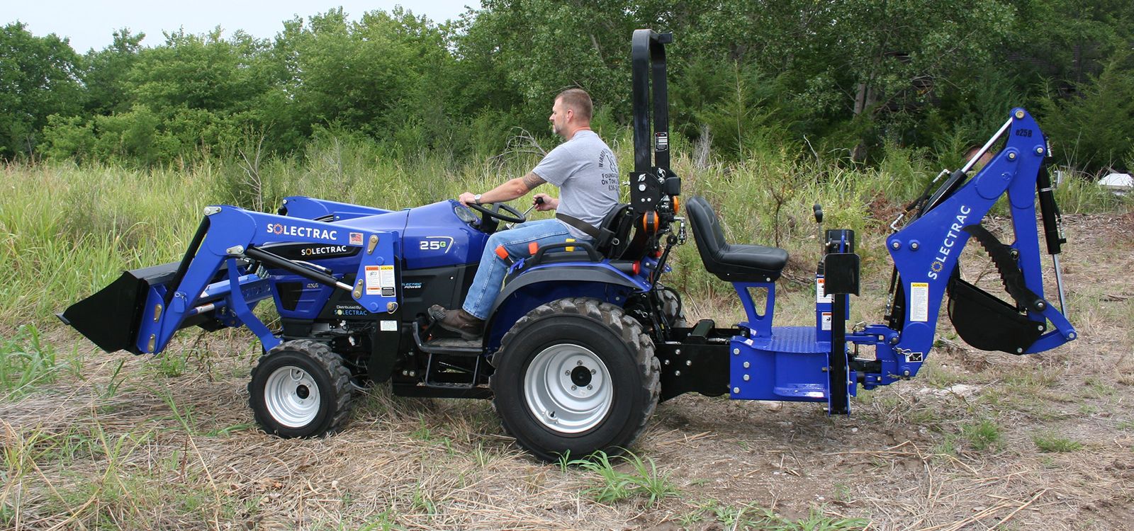 e25 Electric Tractor with Backhoe | Solectrac