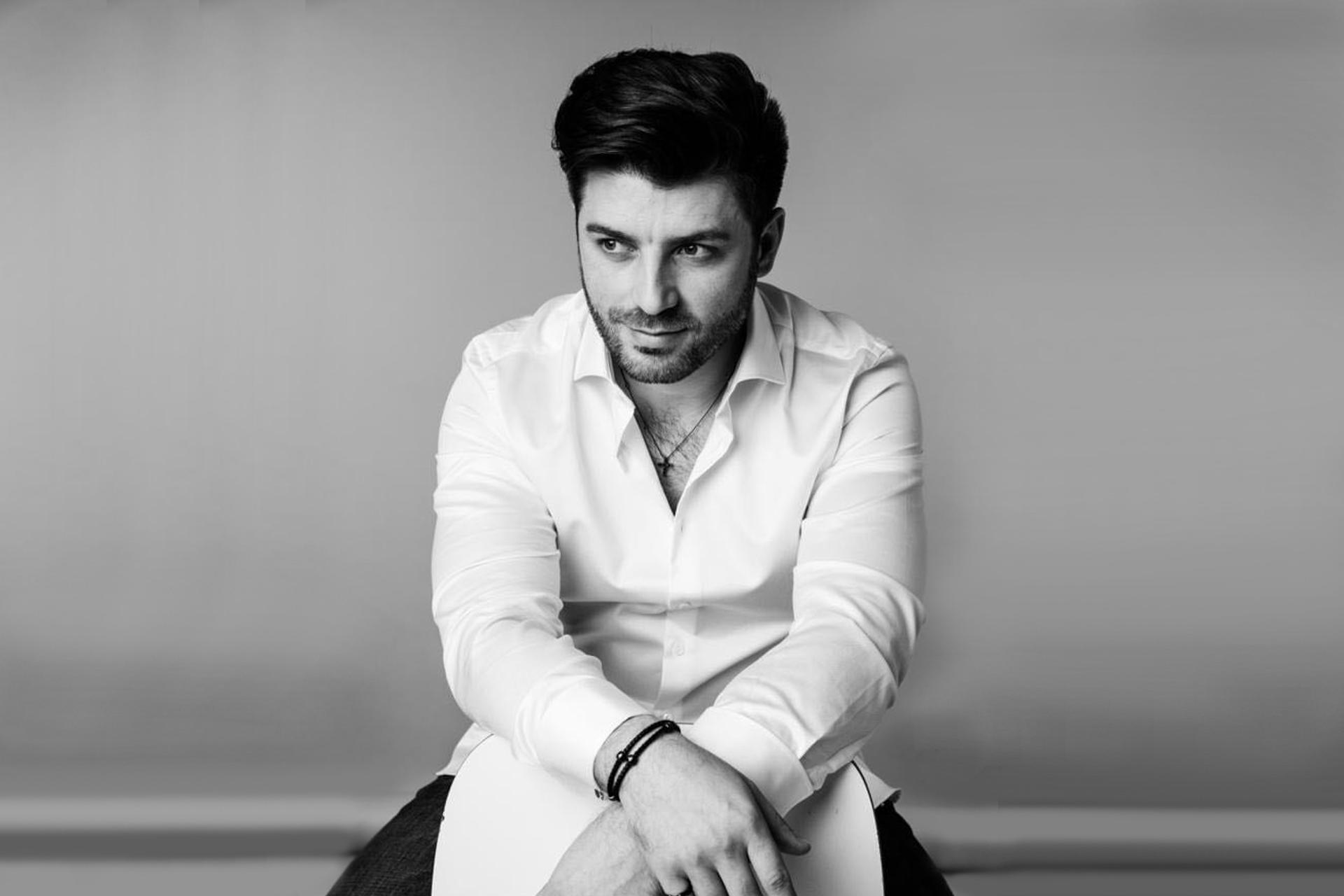 Andrey Zhilikhovsky debuts at the Royal Opera House as Marcello in La ...