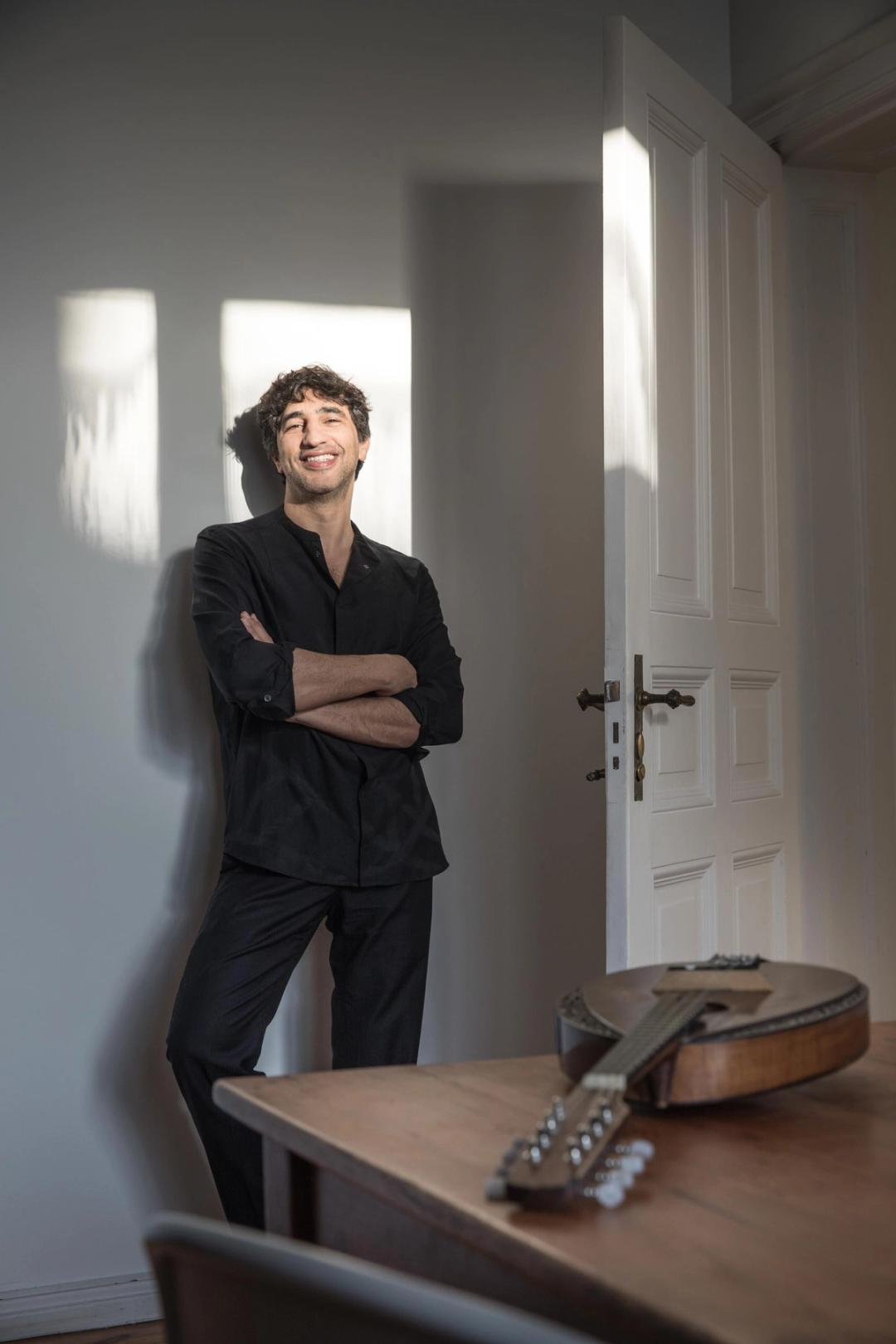 Avi Avital | Askonas Holt