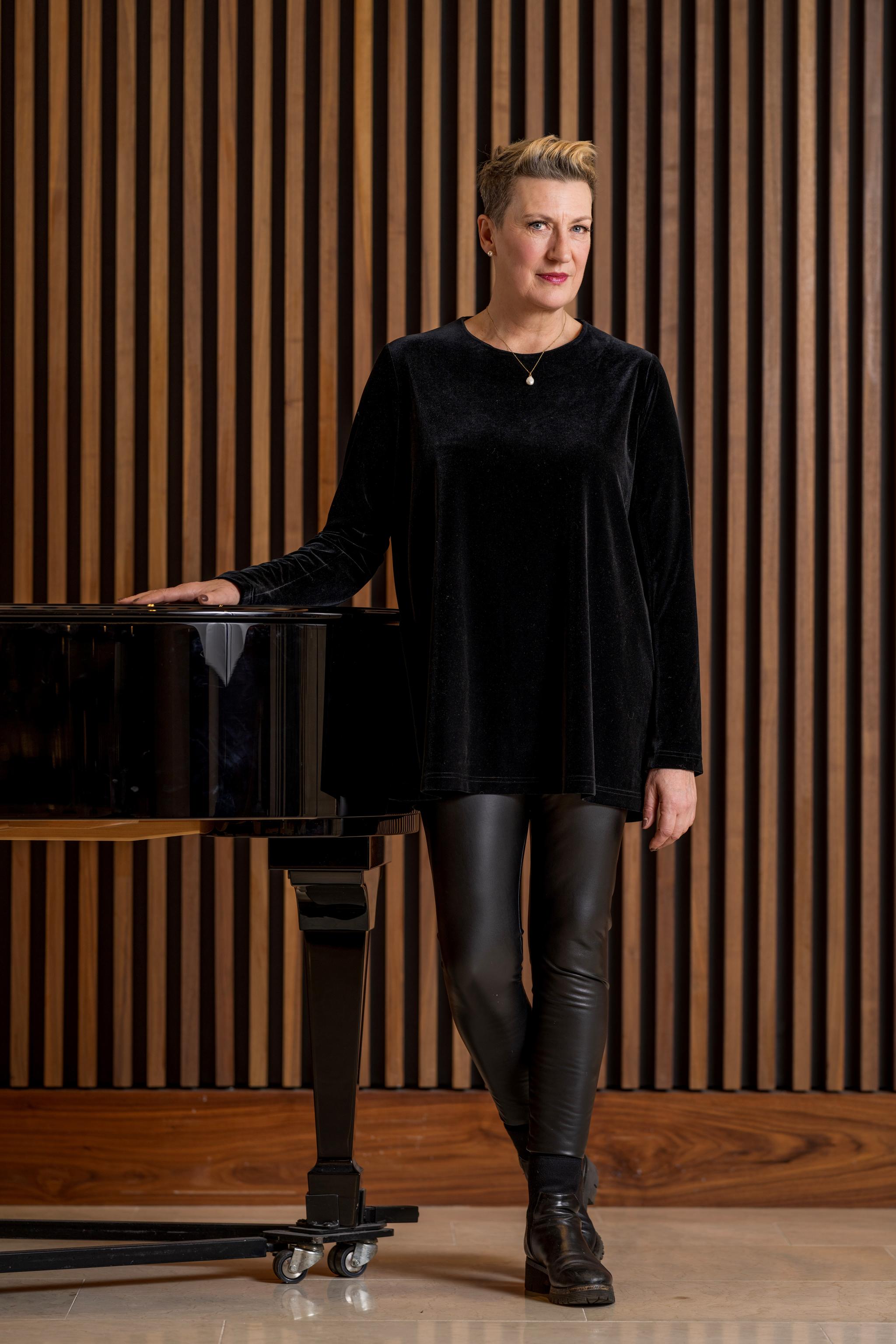 Dame Sarah Connolly | Askonas Holt