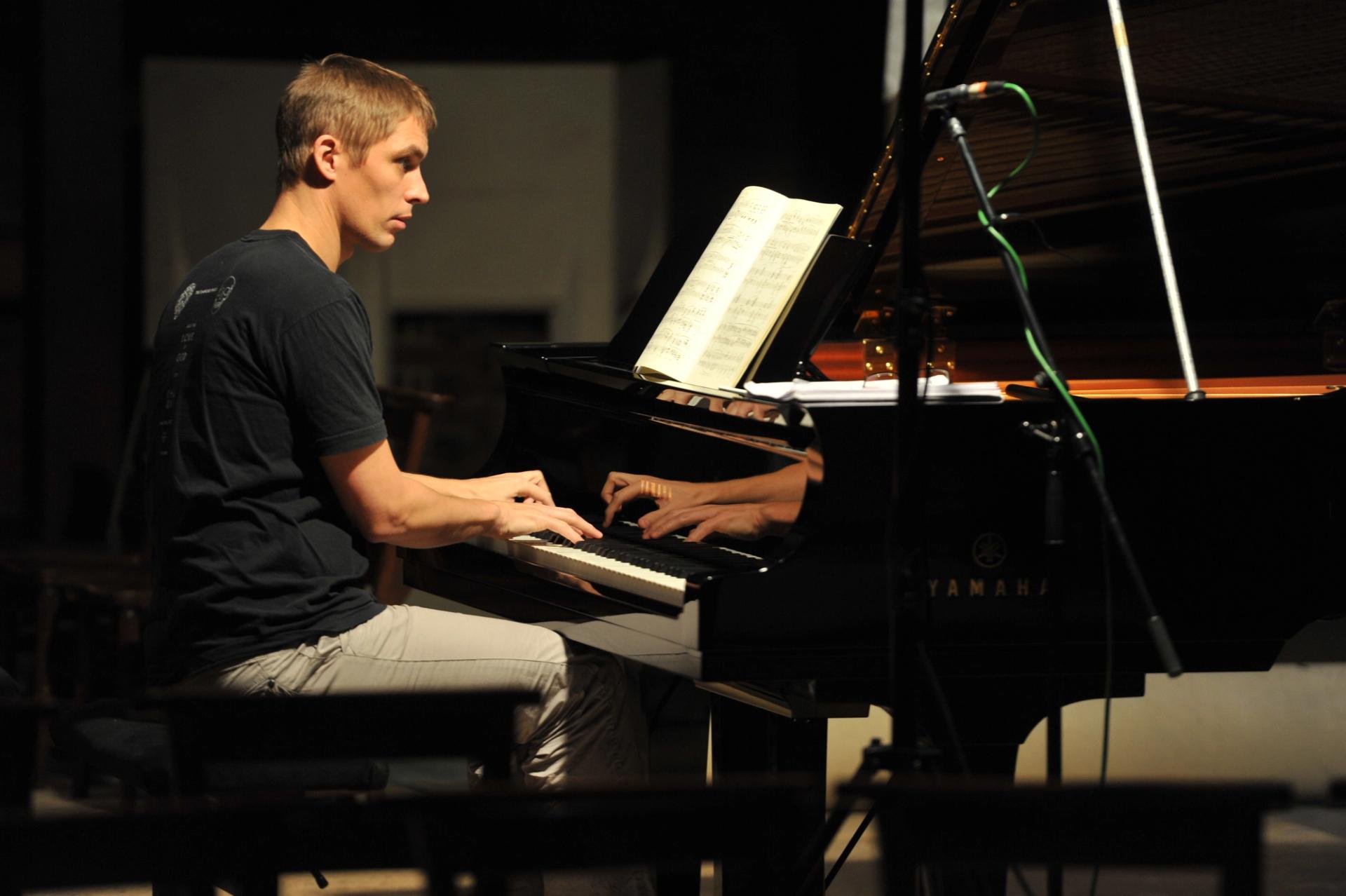 Cédric Tiberghien | Askonas Holt