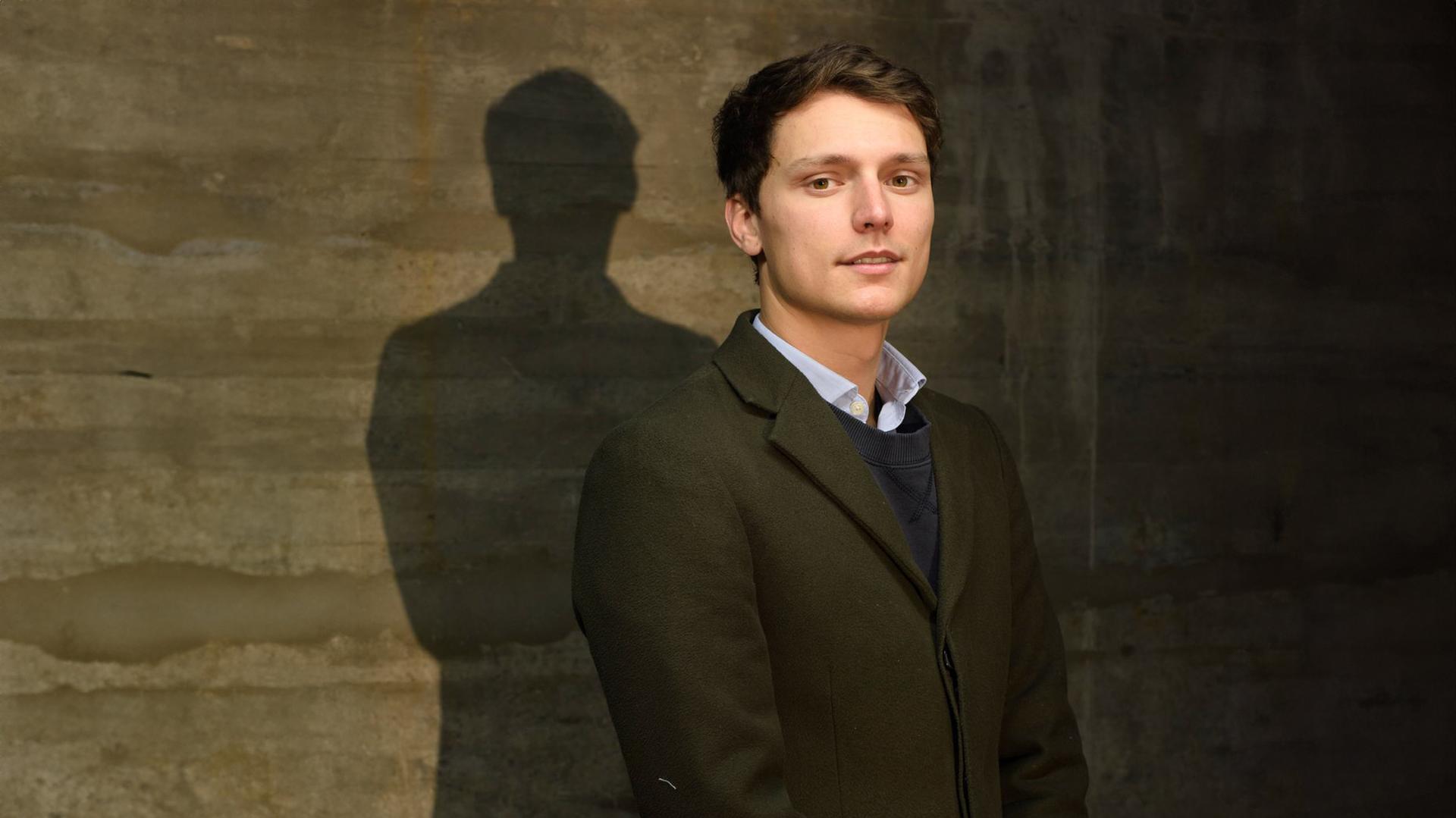 Askonas Holt welcomes bass Alex Rosen | Askonas Holt