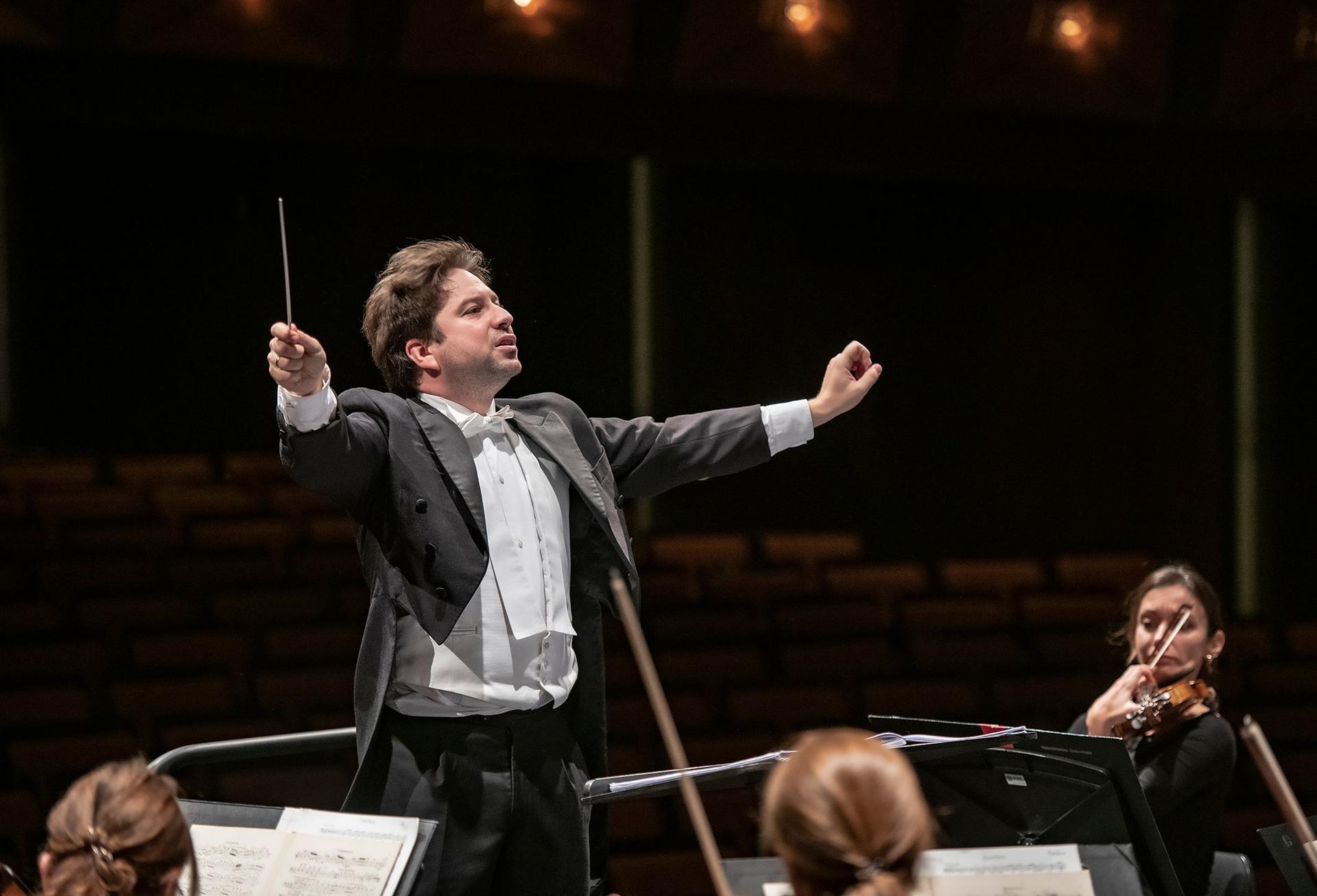 Stephan Zilias appointed Music Director of Opera Ballet Vlaanderen ...