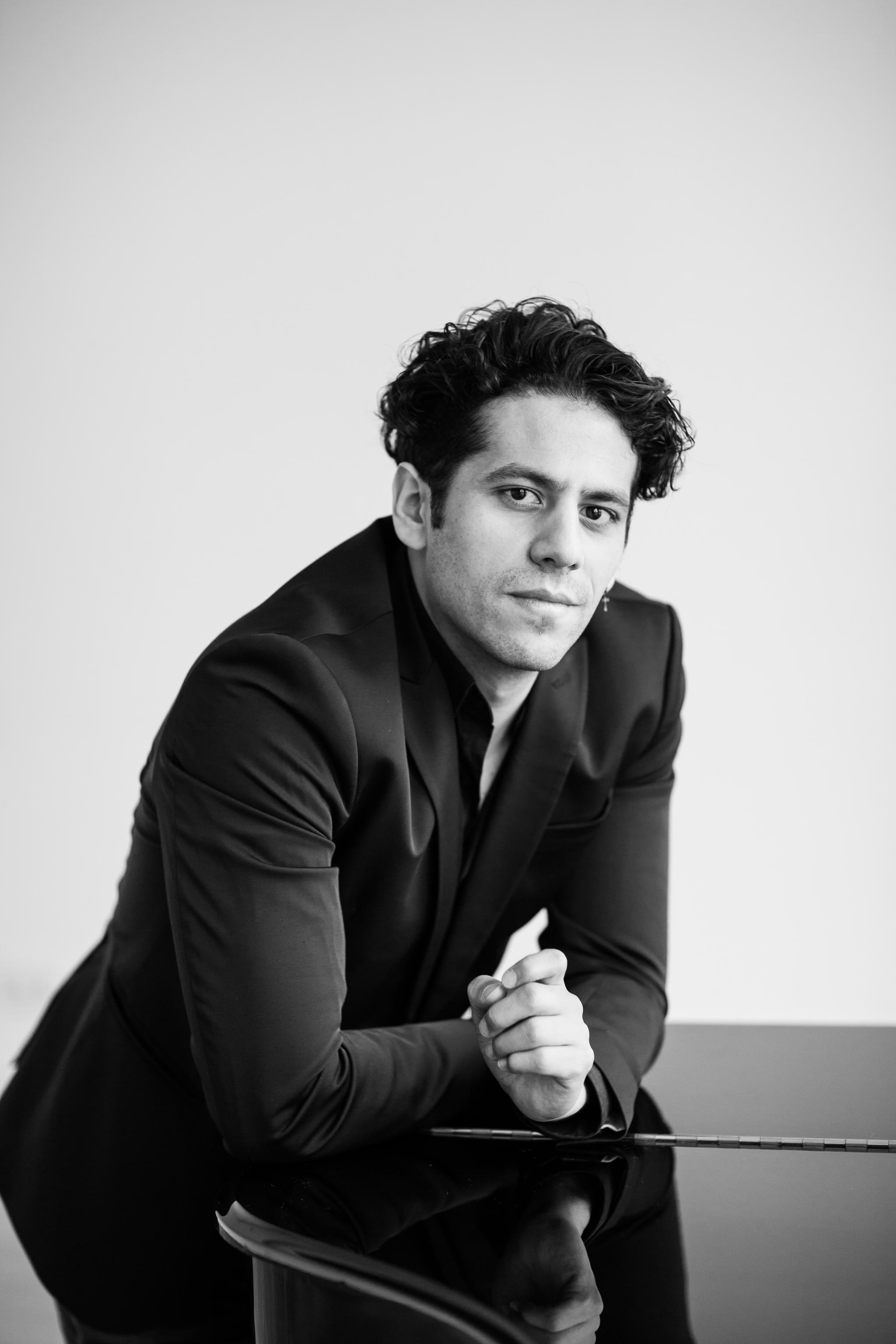 Germán Olvera | Askonas Holt