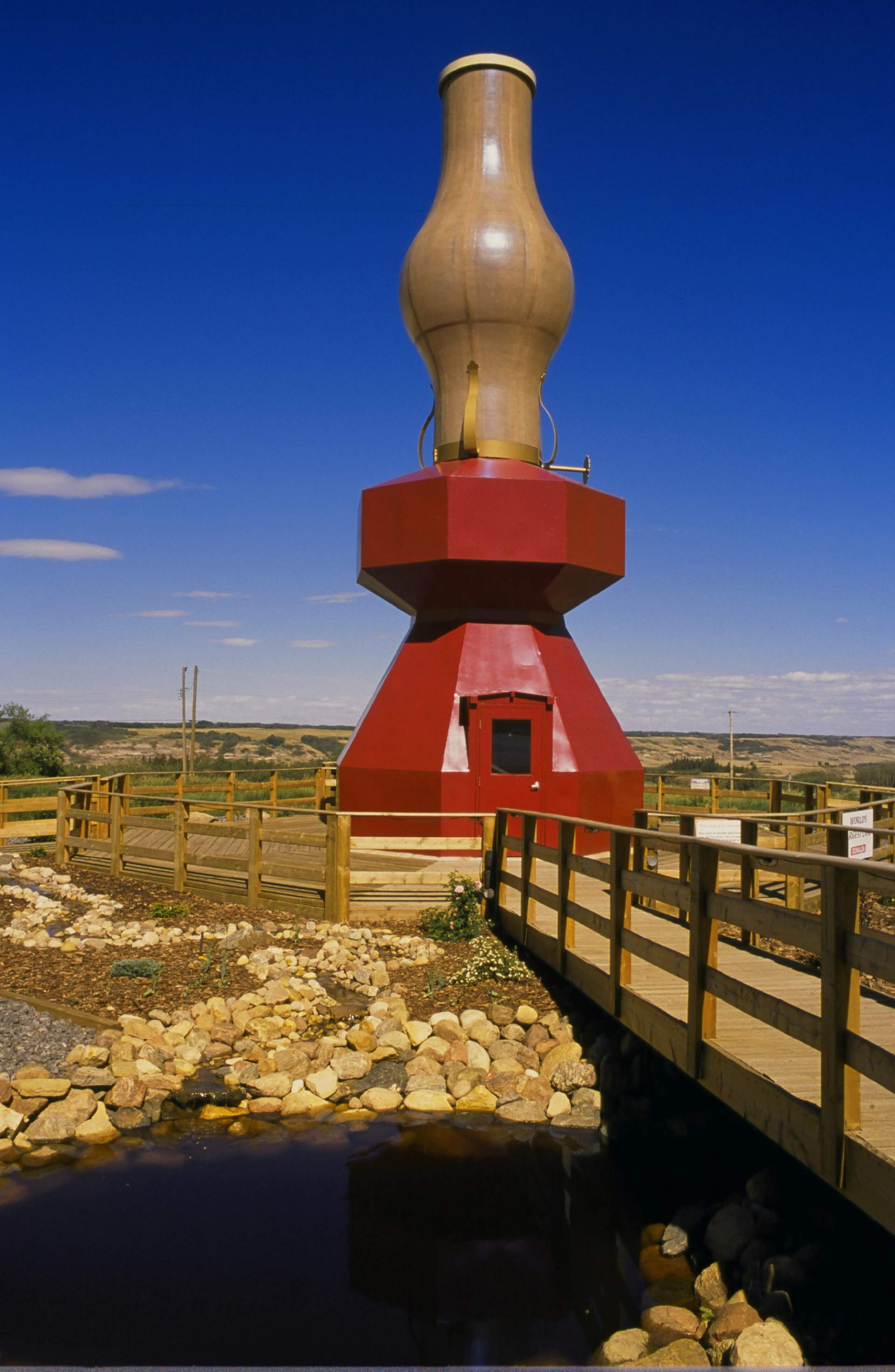 Alberta's Roadside Attractions Starting from Calgary | Canada's Alberta