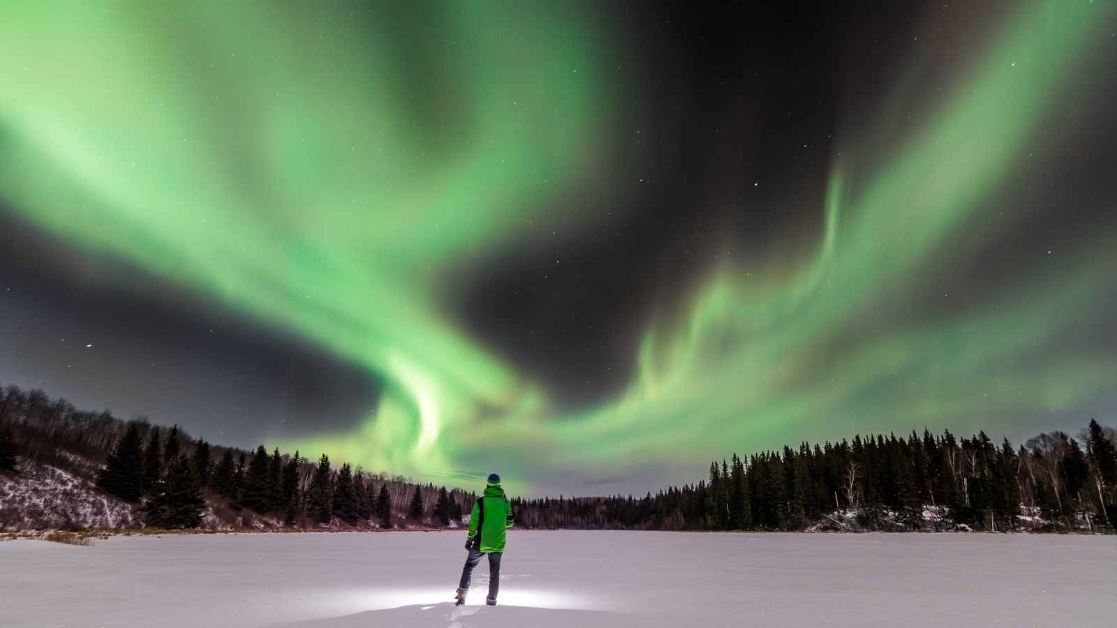 The Best Places to See the Northern Lights in Alberta | Canada's Alberta