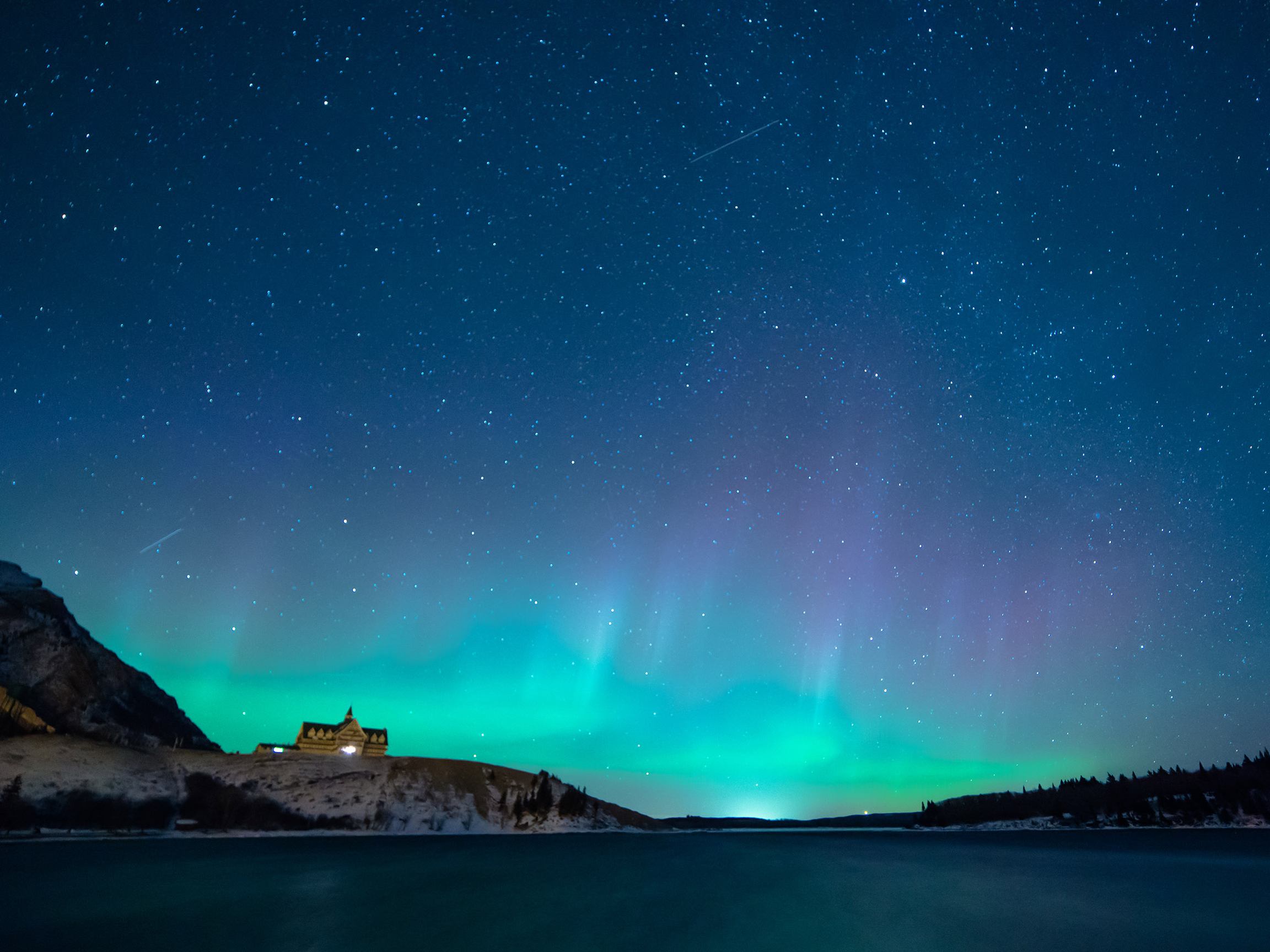 The Best Places to See the Northern Lights in Alberta | Canada's Alberta