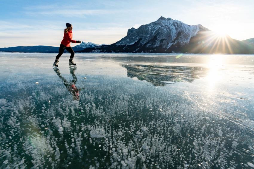 5 Essential Tips for Skating on Alberta's Stunning Wild Ice | Alberta ...