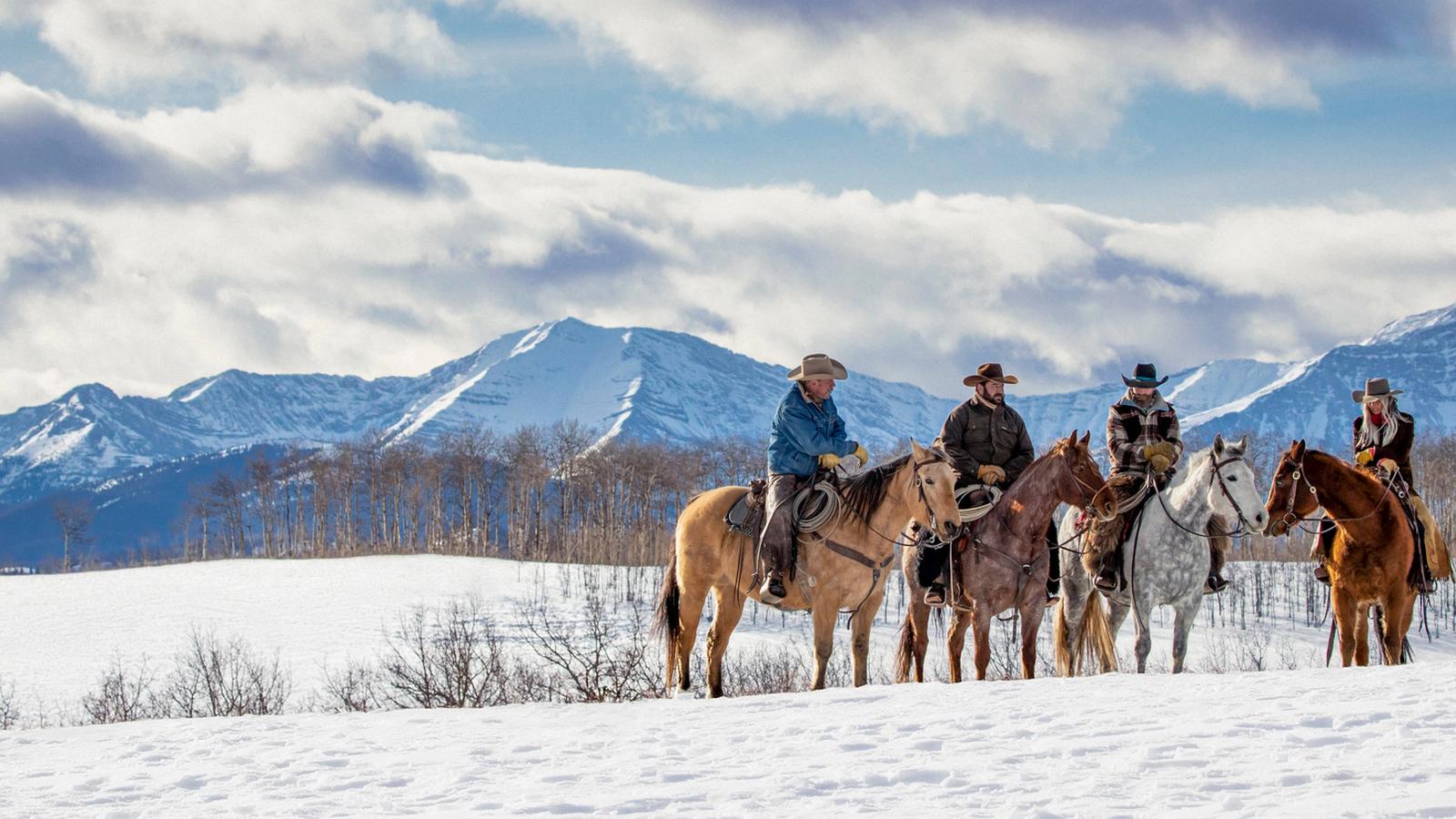 foothills climate alberta