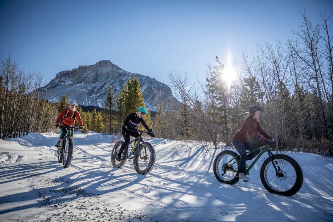Head for the Southern Canadian Rockies This Winter | Alberta Canada