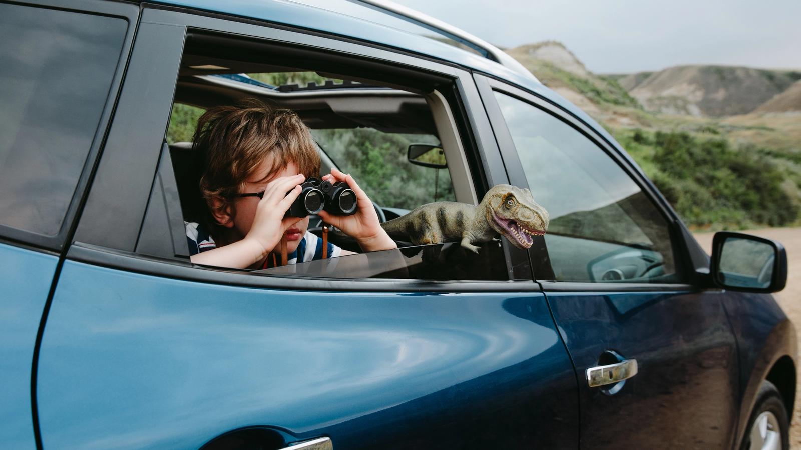 Alberta's Roadside Attractions Starting from Calgary | Canada's Alberta