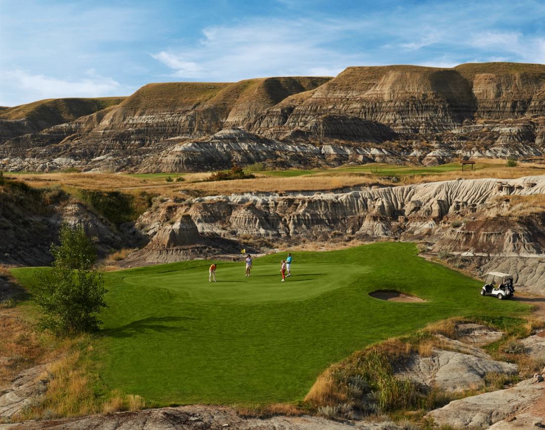 The Top Golf Courses and Most Scenic Golf Holes in Alberta | Canada's ...