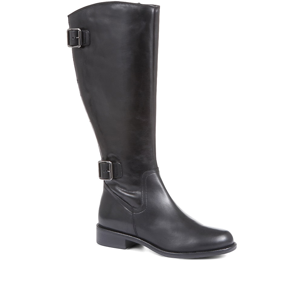 Boot Fitting Guide: How to Measure Your Calf Fit - Jones Bootmaker