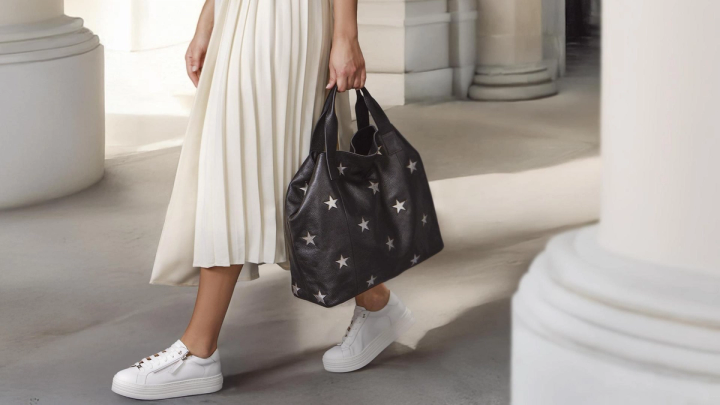 Bag Styling Guide: How to Match Bags with Any Look - Jones Bootmaker