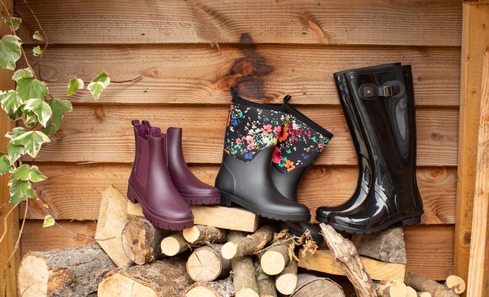 The Best Wellies for Walking | Pavers Shoes