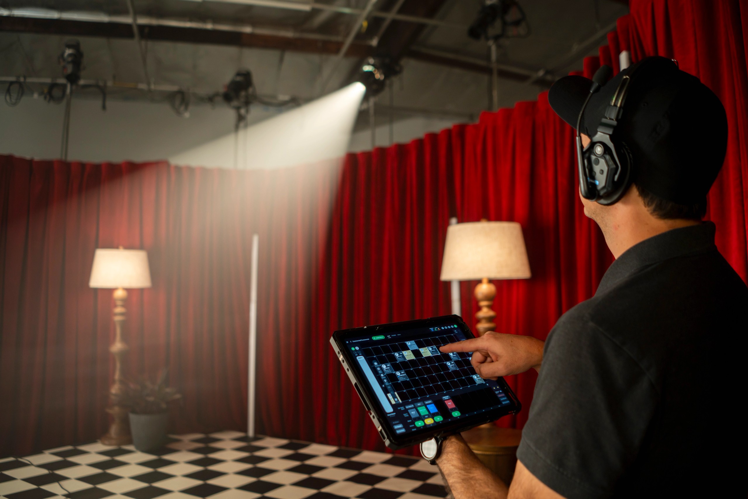 Sidus Link Pro - A Lighting Workstation at Your Fingertips | Aputure