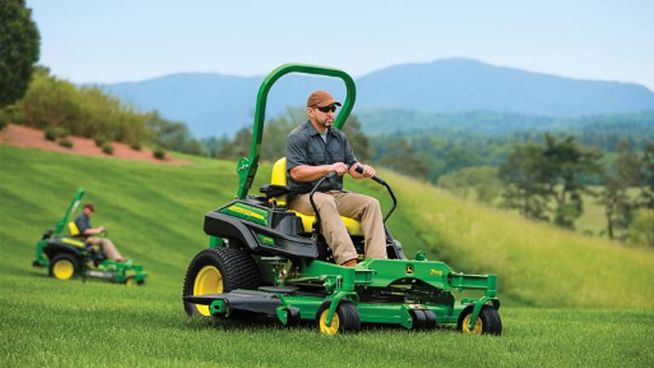 John Deere Z920M | Hutson Inc