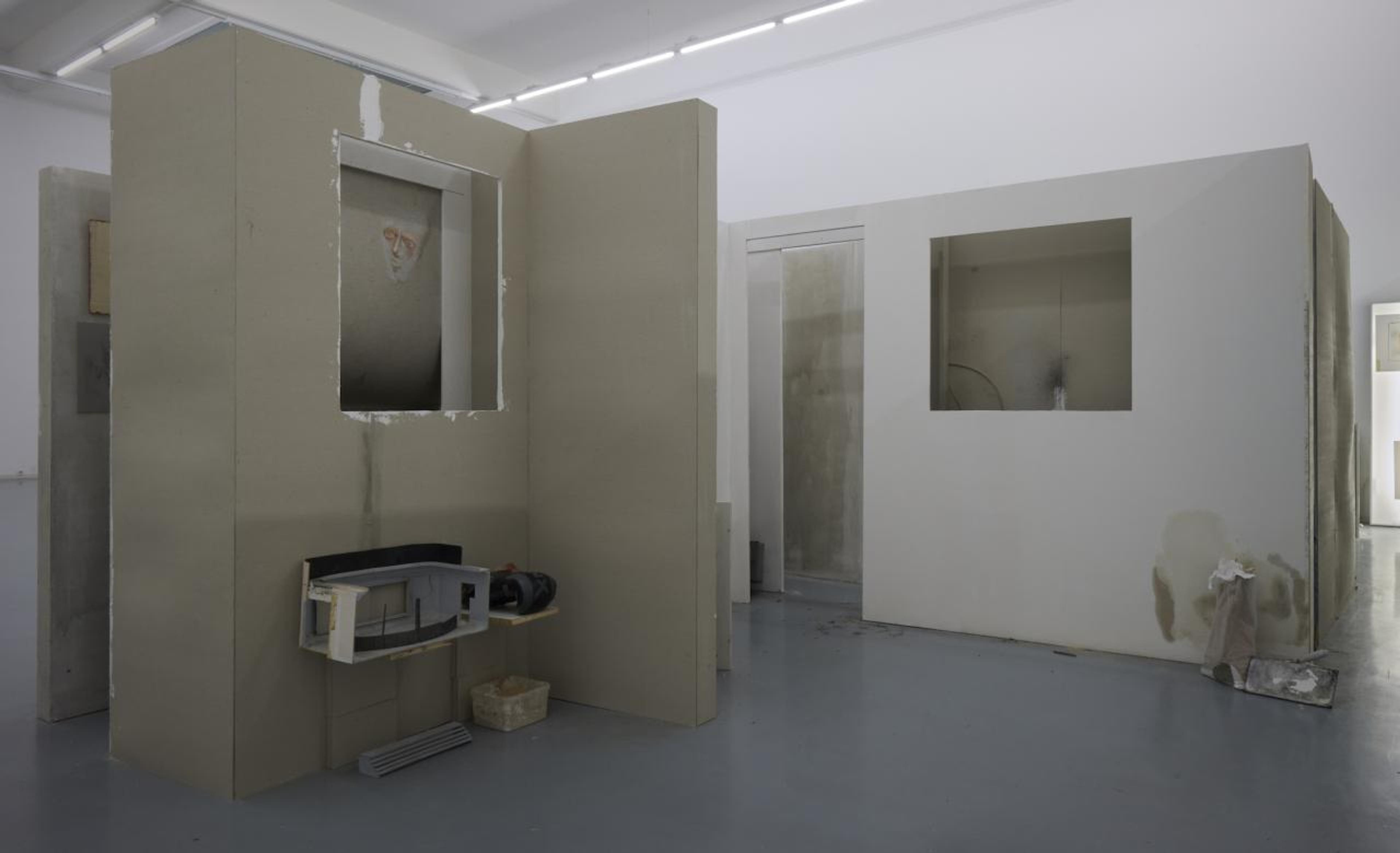 Tolia Astakhishvili at Bonner Kunstverein | Spike Art Magazine