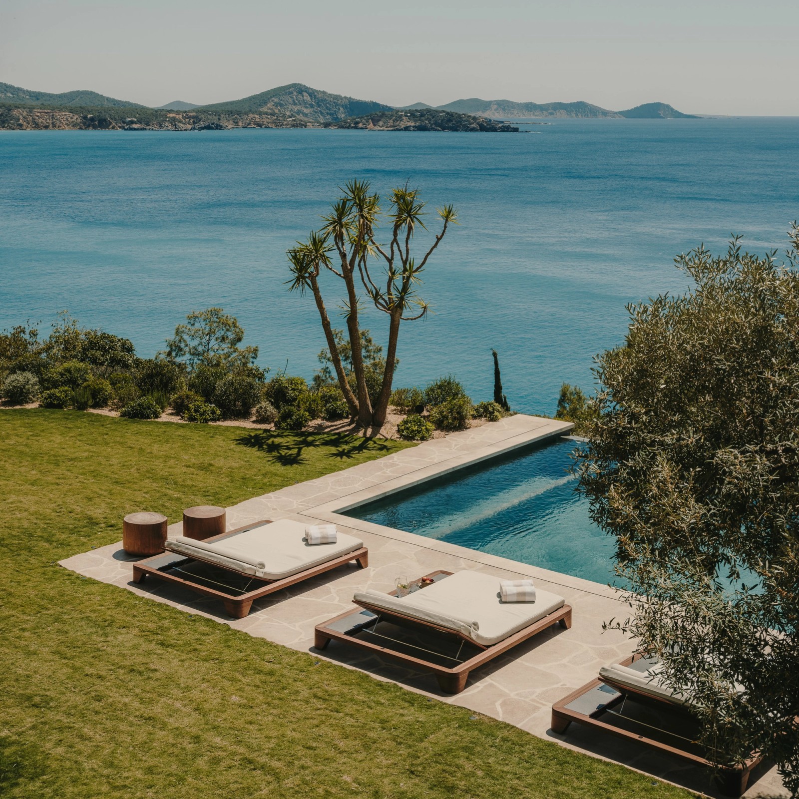Luxury Villa Ibiza - Infinity | Highstay