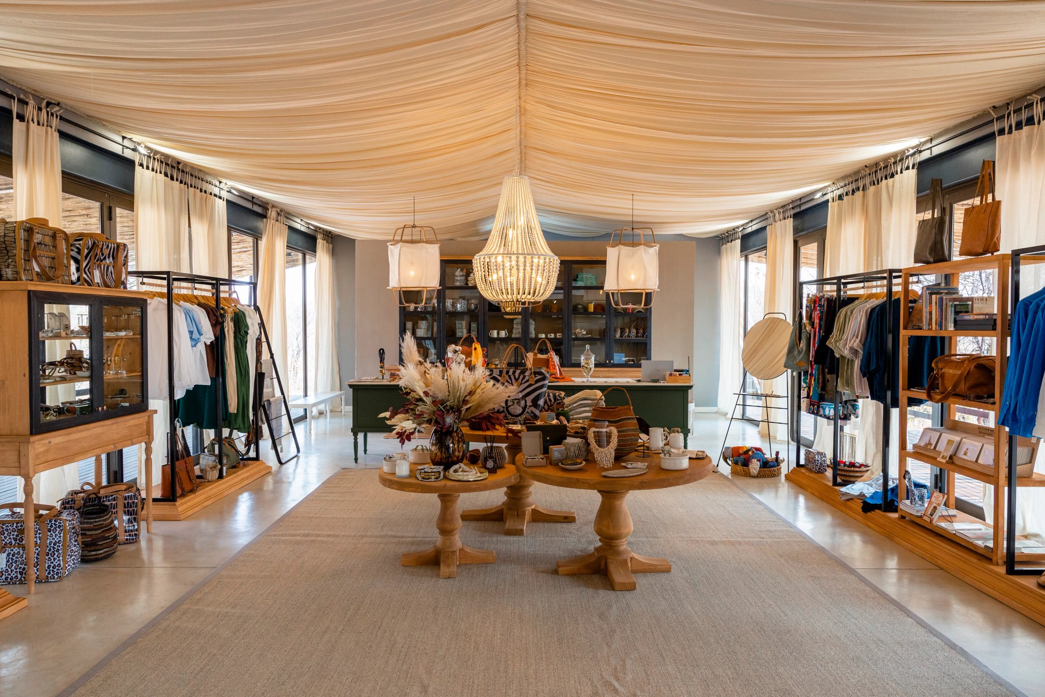 Ongava Lodge: Your Luxurious Haven Amidst the Wild