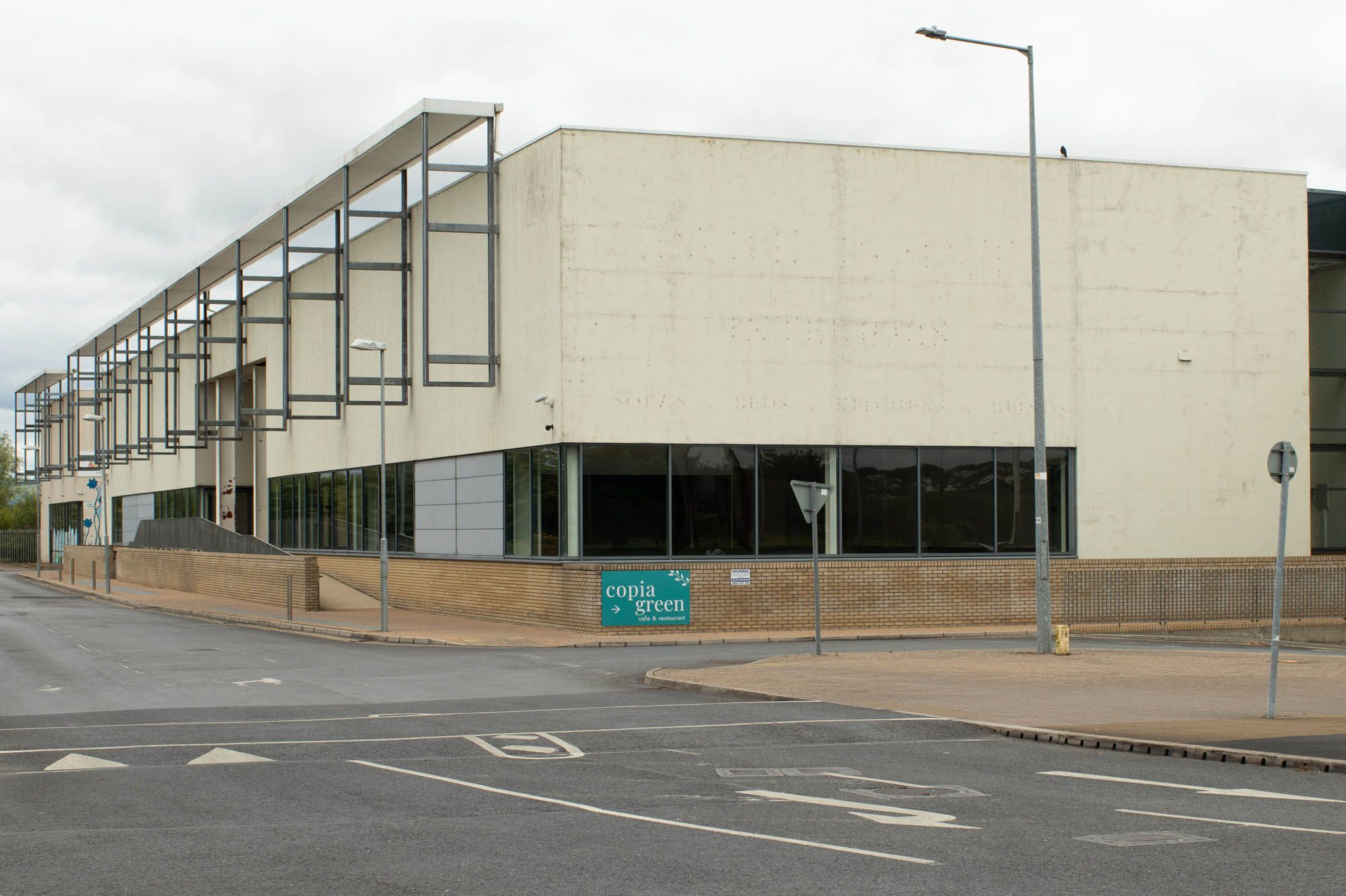 Glucksman Library - Never Look Back