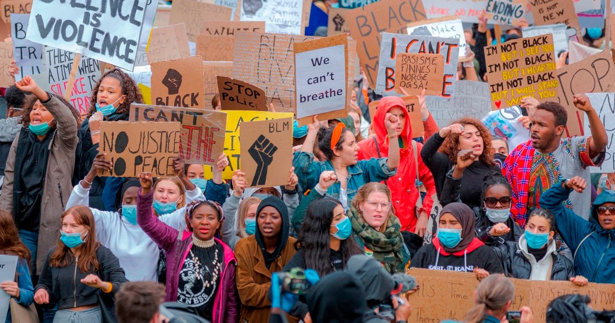 Hvordan kan rasisme true demokratiet?