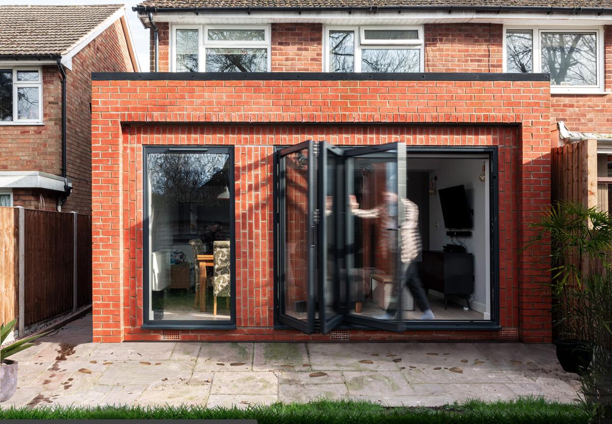 Broker’s Bond House | Intervention Architecture