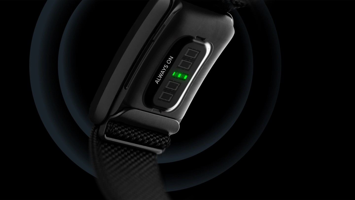 Packaging Design and Art Direction for Wearable Technology Fitness ...