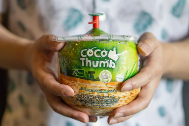 Coco Thumb | Easy to Drink Young Nam Hom Coconut | K-Fresh