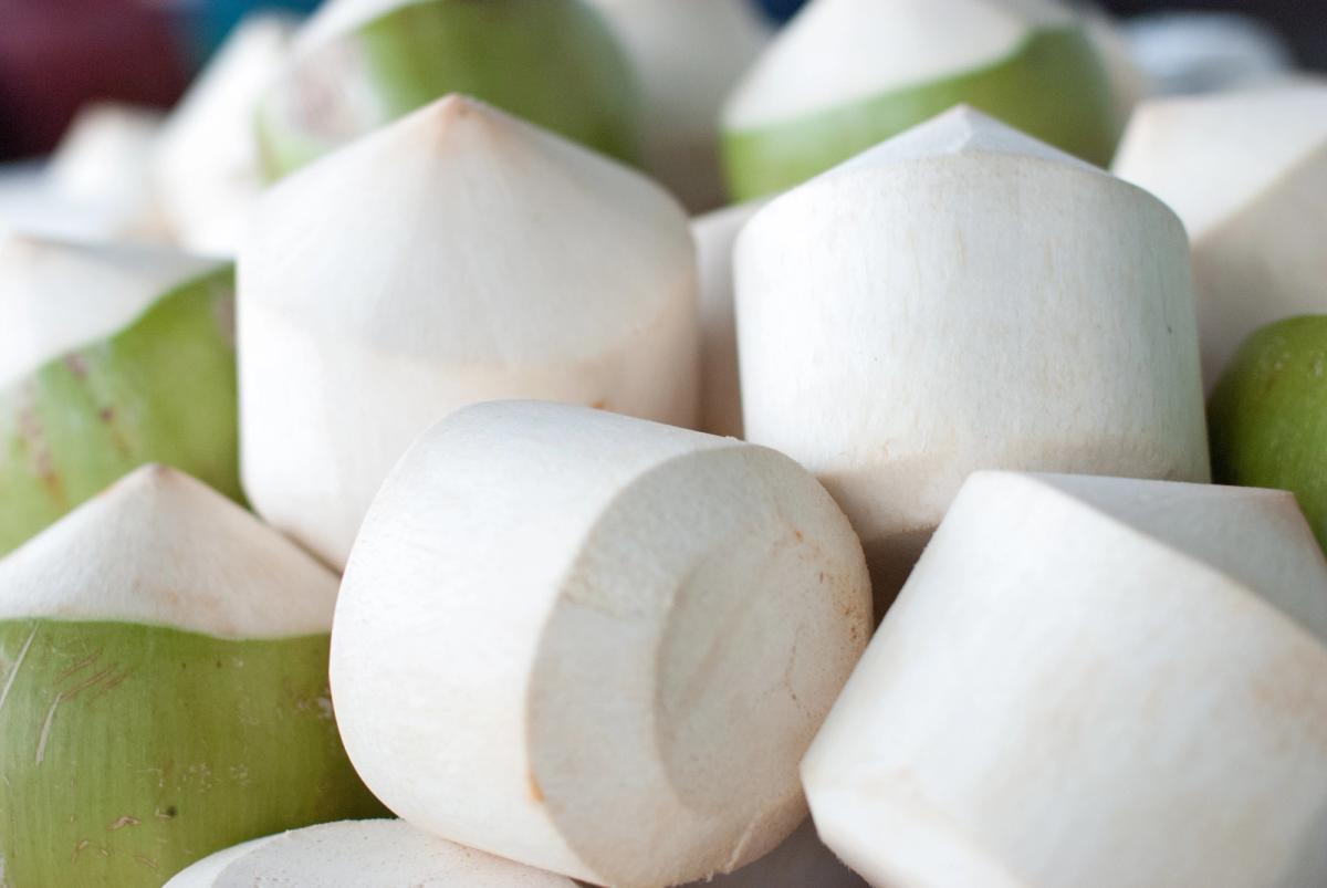 Premium Grade & Organic Nam Hom Coconut Water | K-Fresh